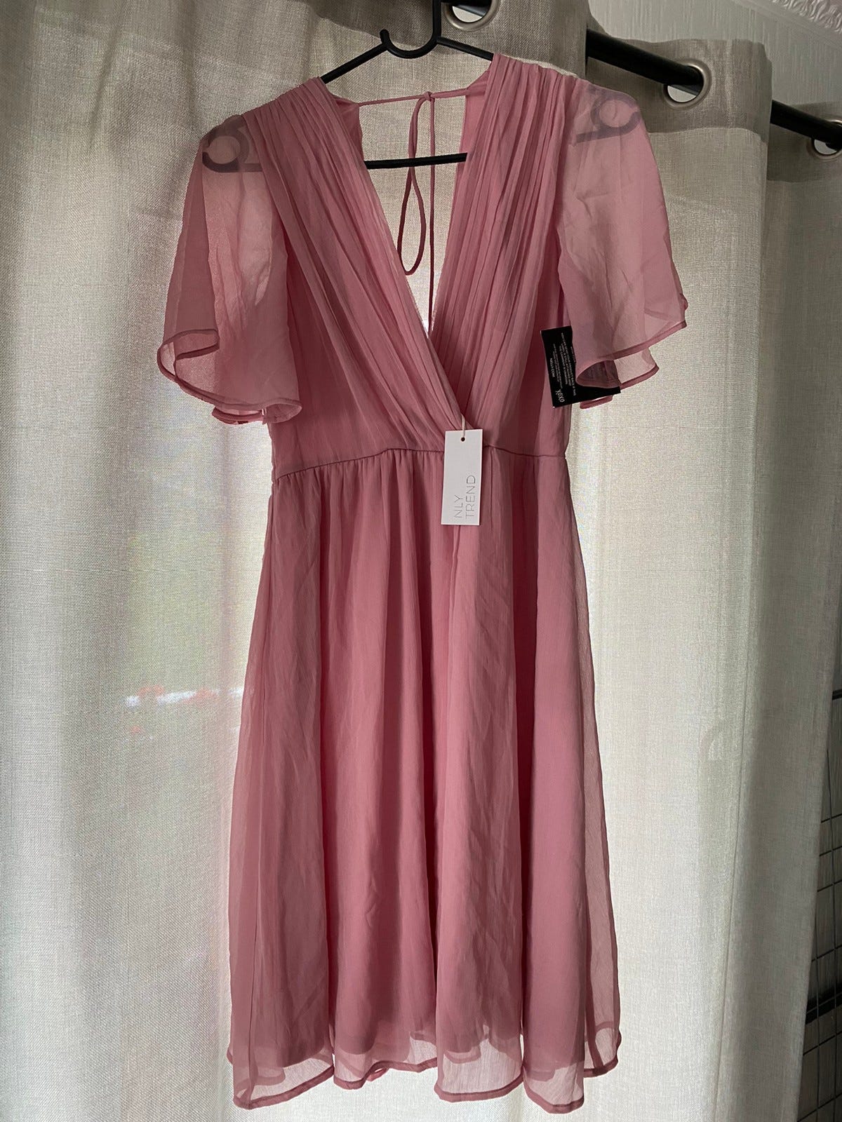 HELT NY! Dusty pink kjole!! | FINN-torget