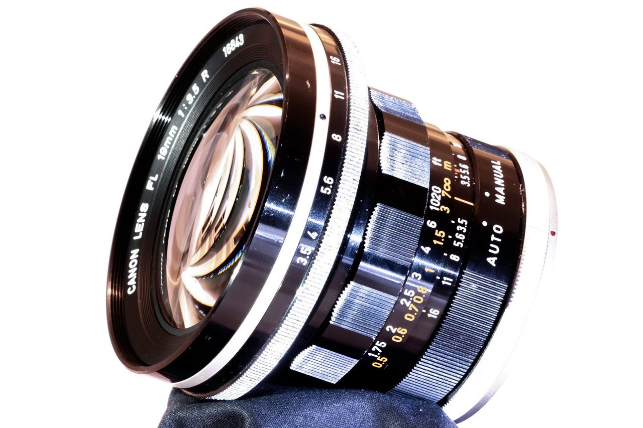 Ettertraktet vidvinkel fra Canon FL 19mm f 3.5 - Til SONY E-mount m.fl ...