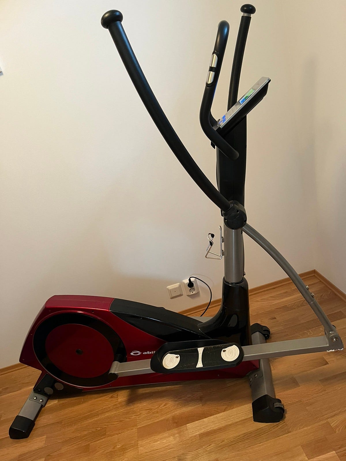 Abilica ellipse maskin selges pga plass mangel | FINN-torget
