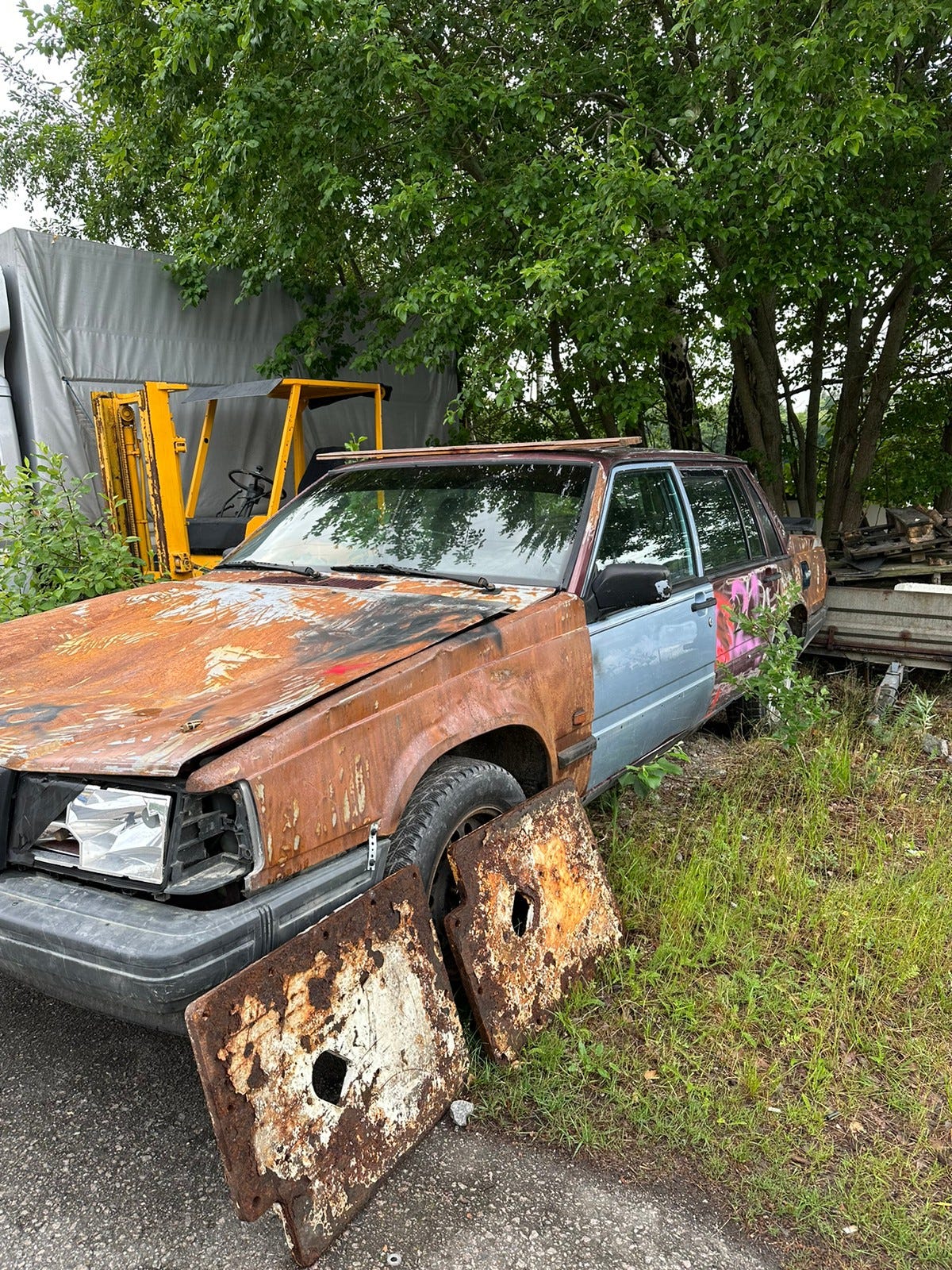 Bruktbil til salgs: Volvo 740 - 1992 - Brun - Sedan | FINN.no