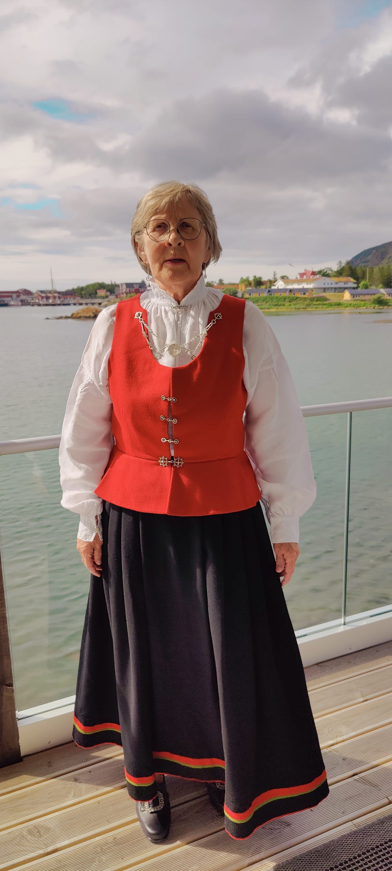 Finnmarksbunad til salgs. | FINN torget