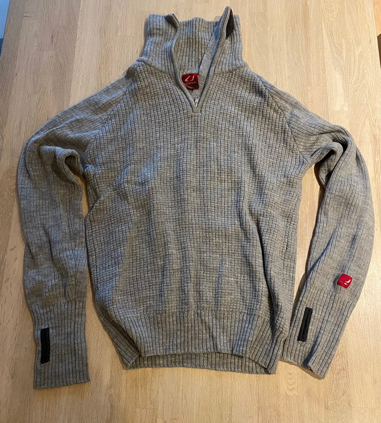 Ulvang Rav sweater w/zip lys grå (large, unisex) ullgenser | FINN-torget