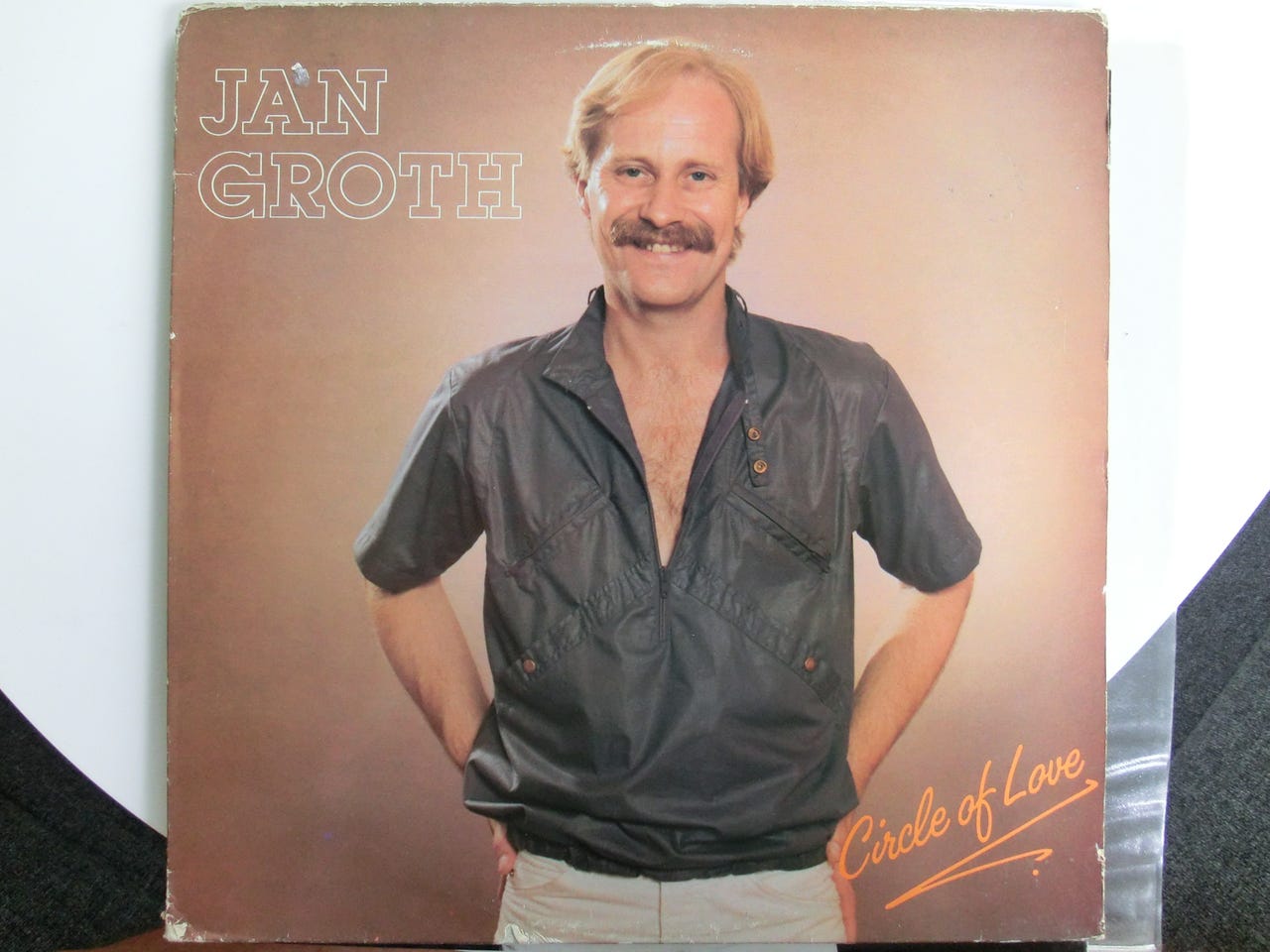 Jan Groth - Circle of love (m/textinner) | FINN-torget