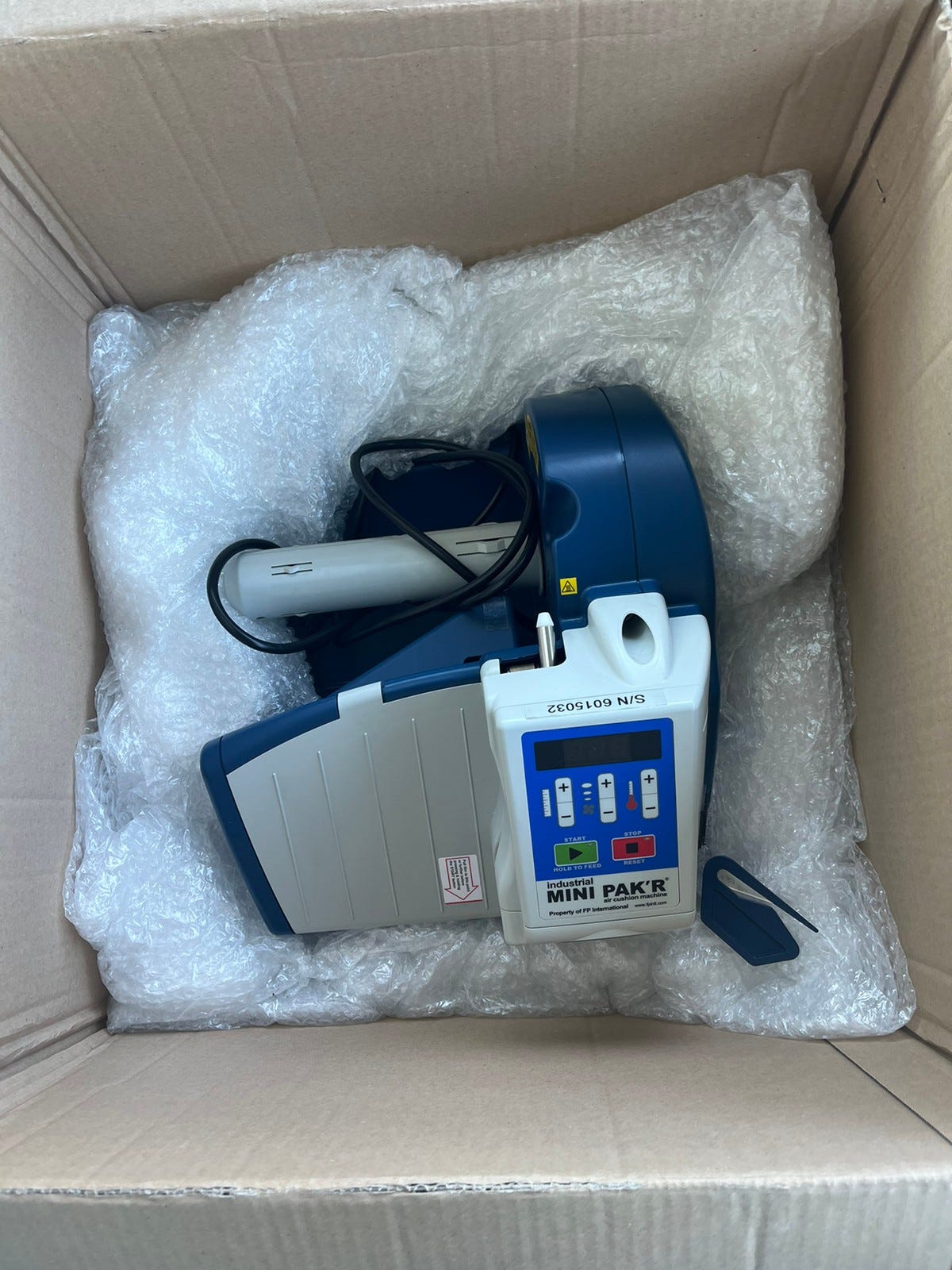 RAJA Mini Pak’R - bobleplast maskin | FINN torget