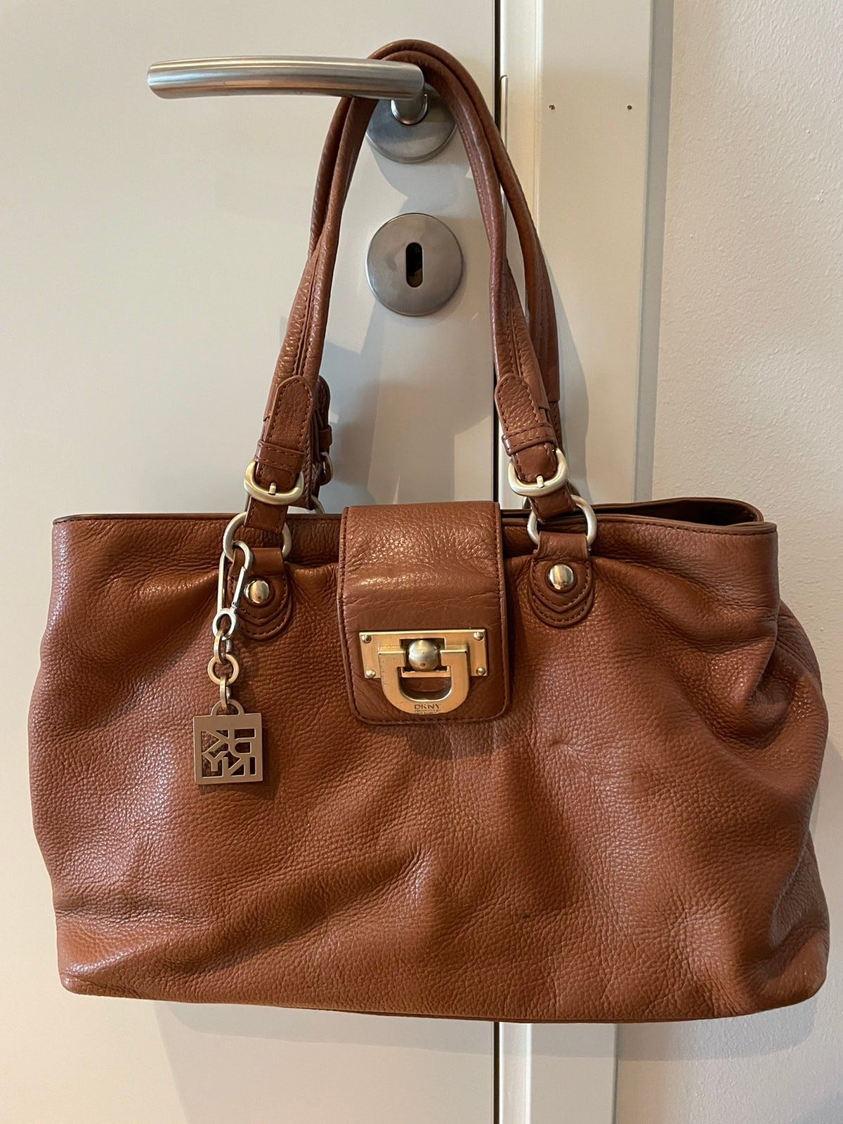 DKNY veske | FINN torget