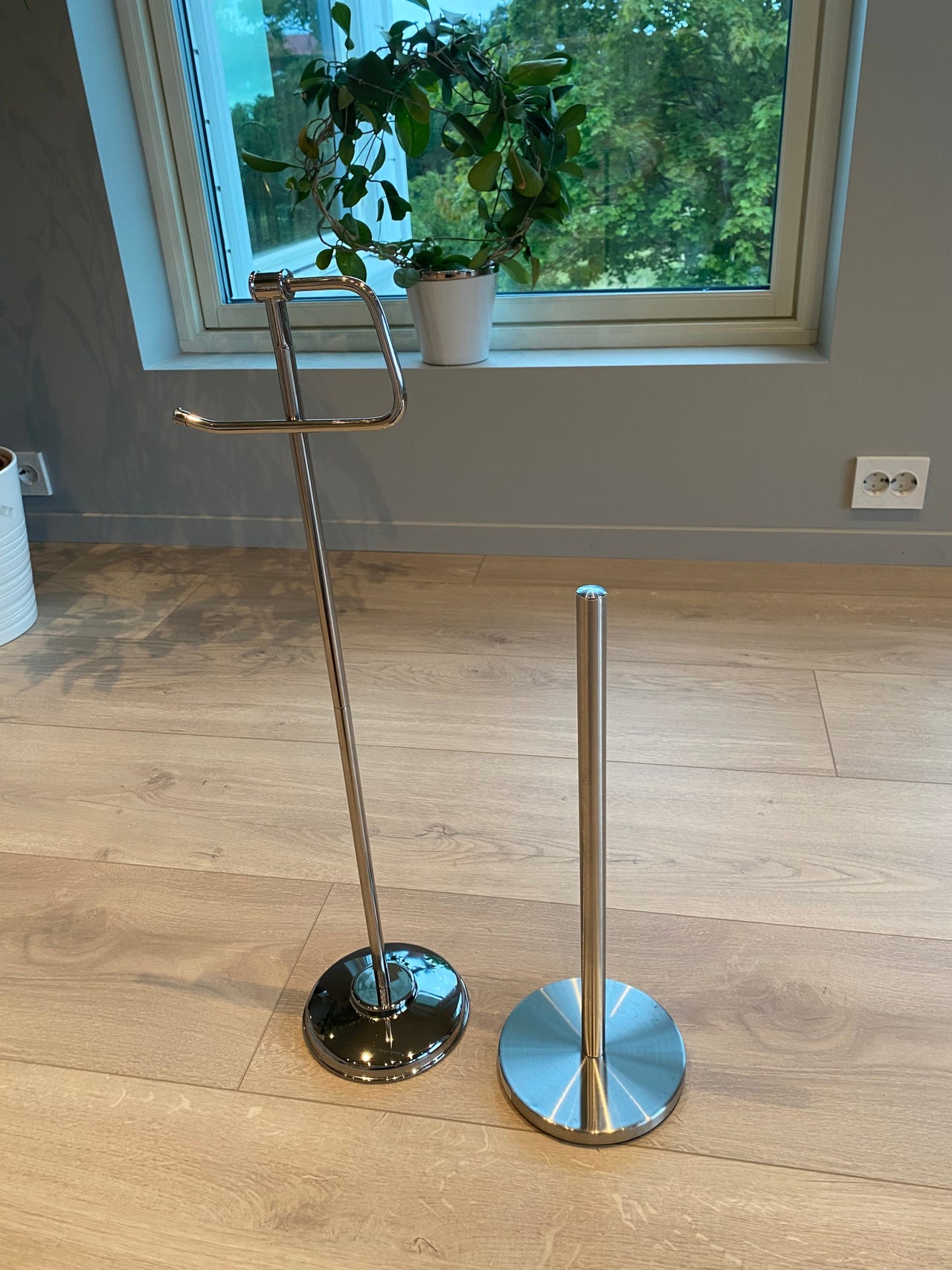 Dorullholdere | FINN-torget