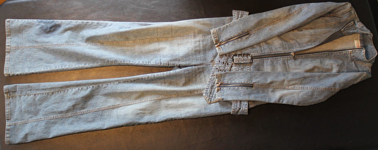 Unik Catsuit Jump suit i dongeri Fra JENNIFEAR LOPES | FINN-torget