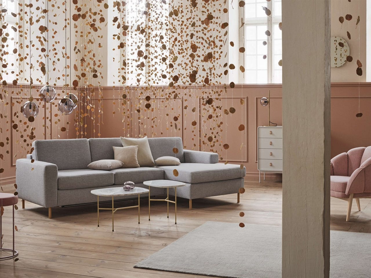 Bolia Scandinavia 2 + 1 m/ sjeselong Nantes grå stoff | FINN-torget