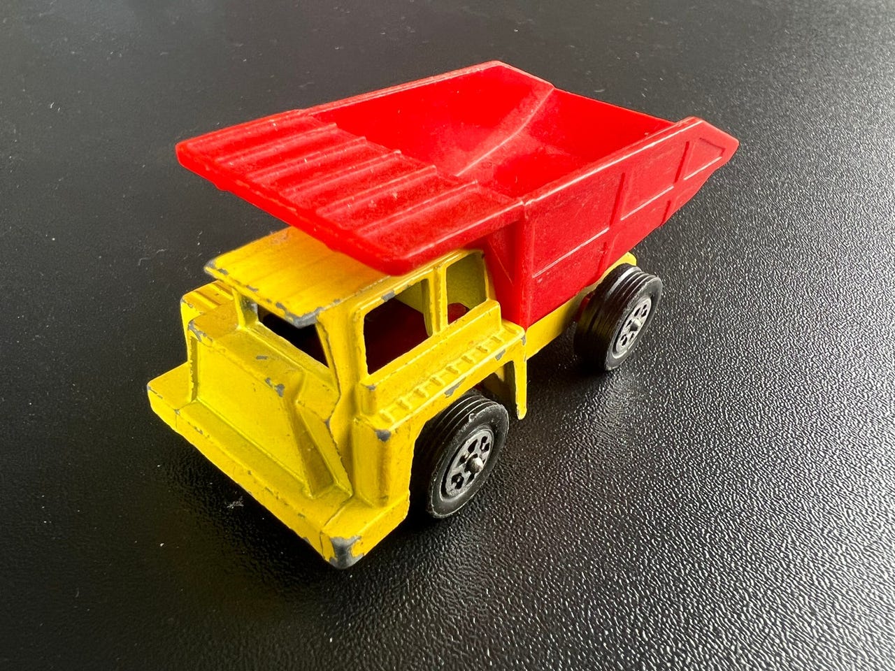 1984 Corgi Dumper Truck | FINN-torget