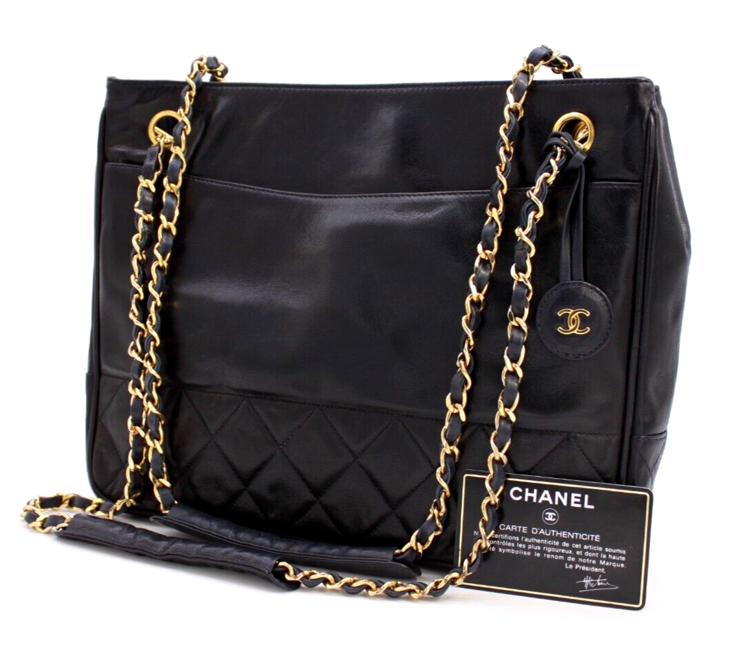 Chanel Shopping tote i lammeskinn/ gull chain | FINN-torget