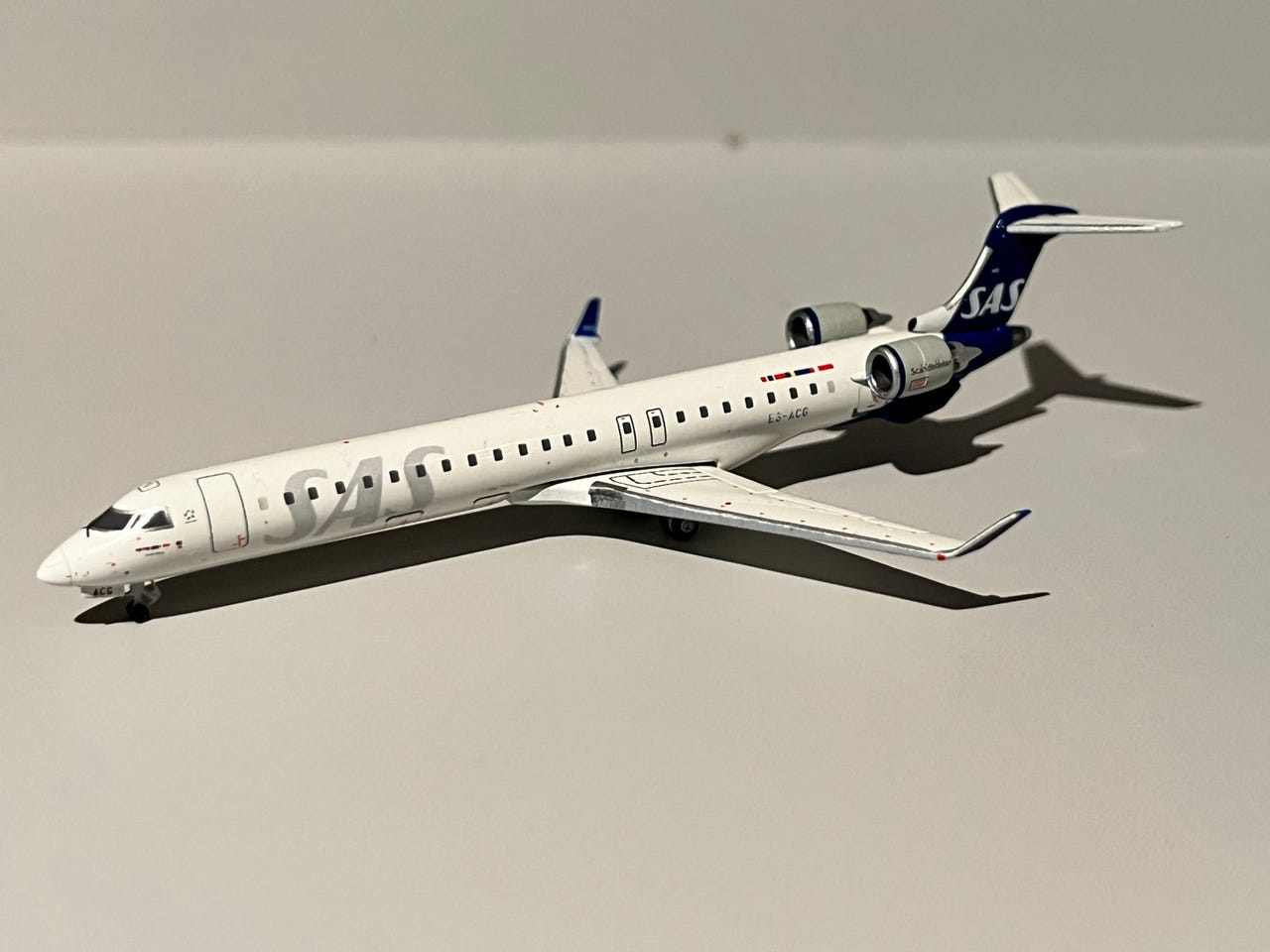 400 Sas Crj