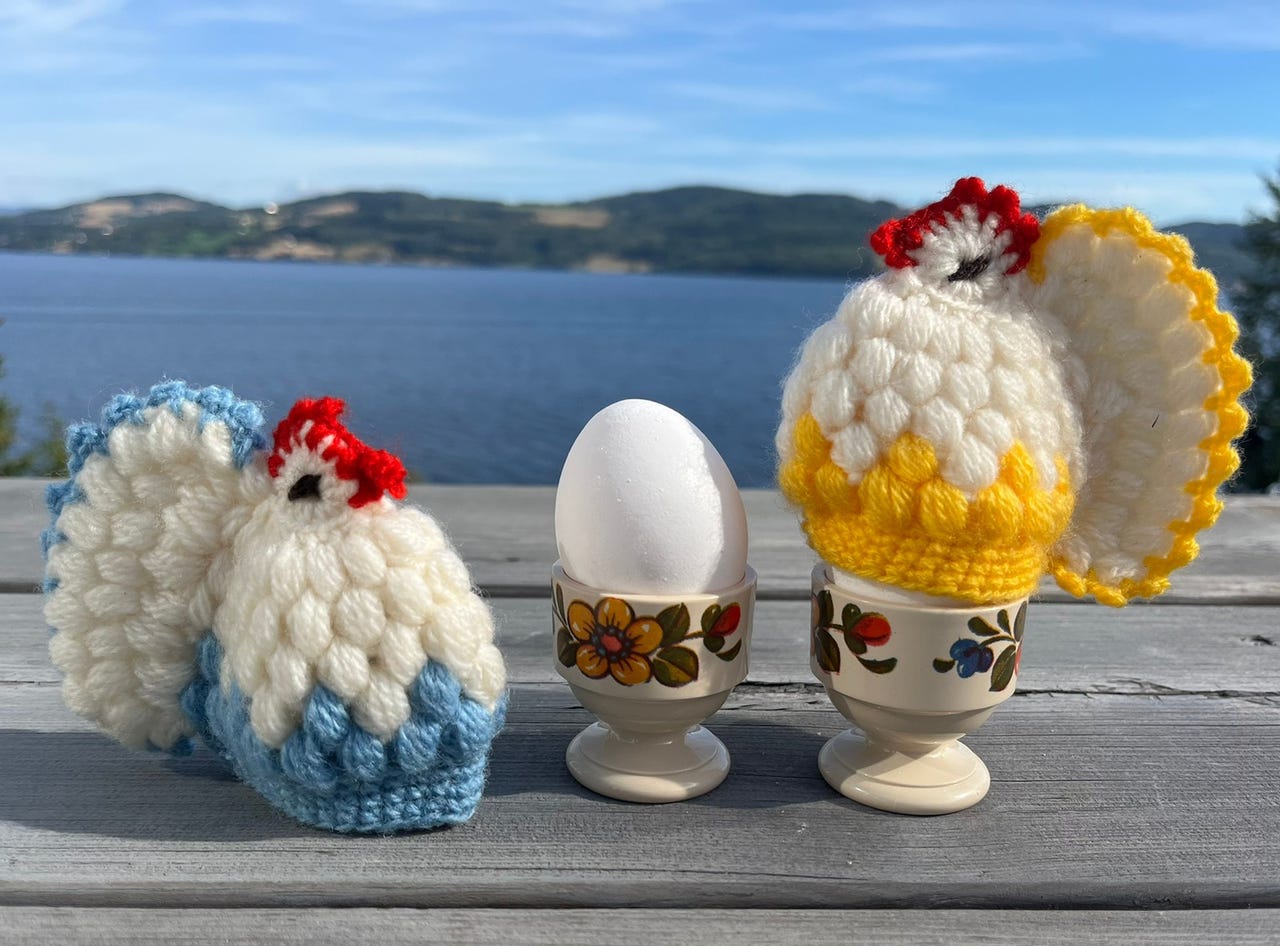 Retro heklede eggvarmere | FINN torget