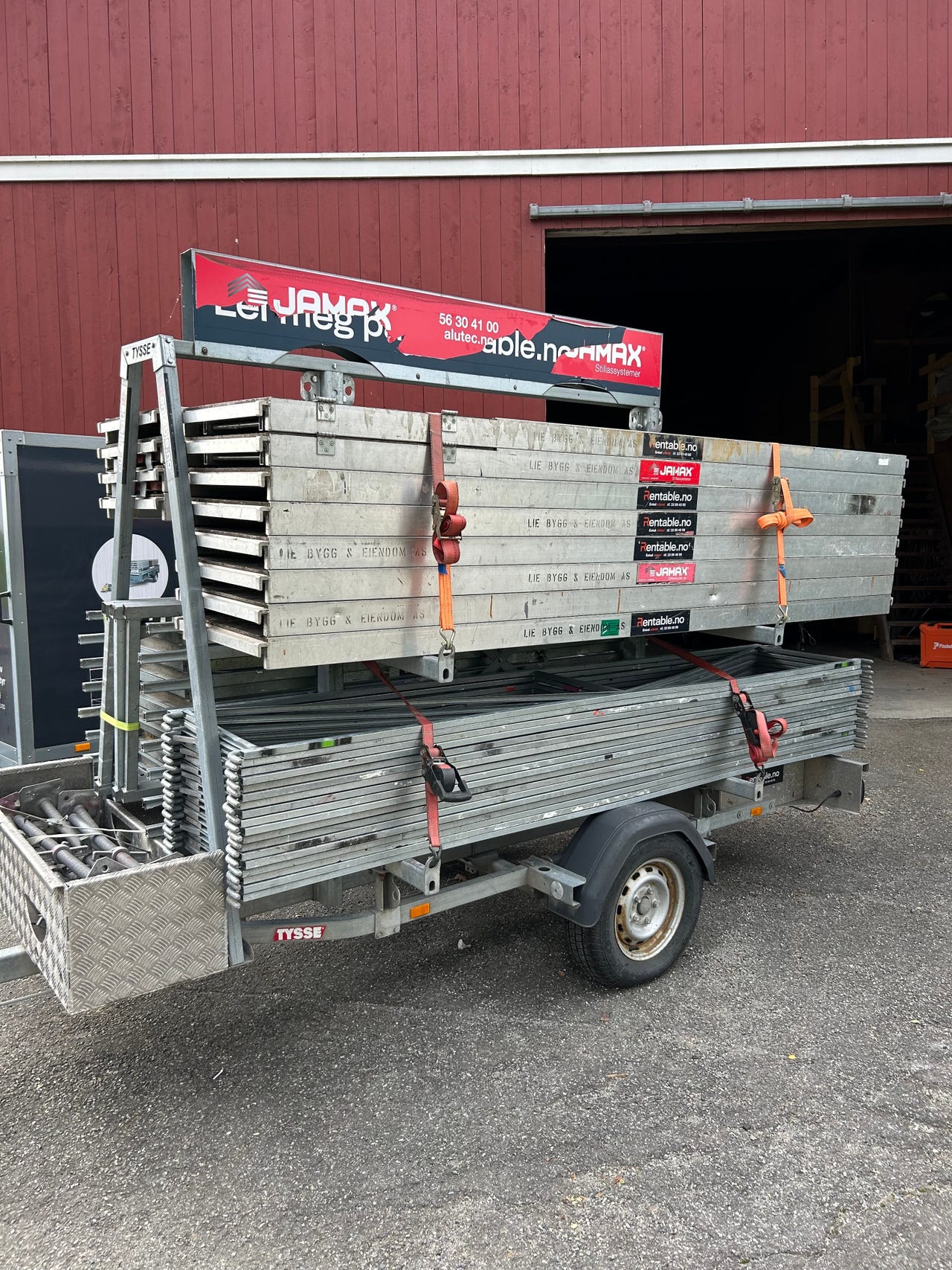 Brukt Jamax 99 kvm stillaspakke m stillashenger selges | FINN-torget