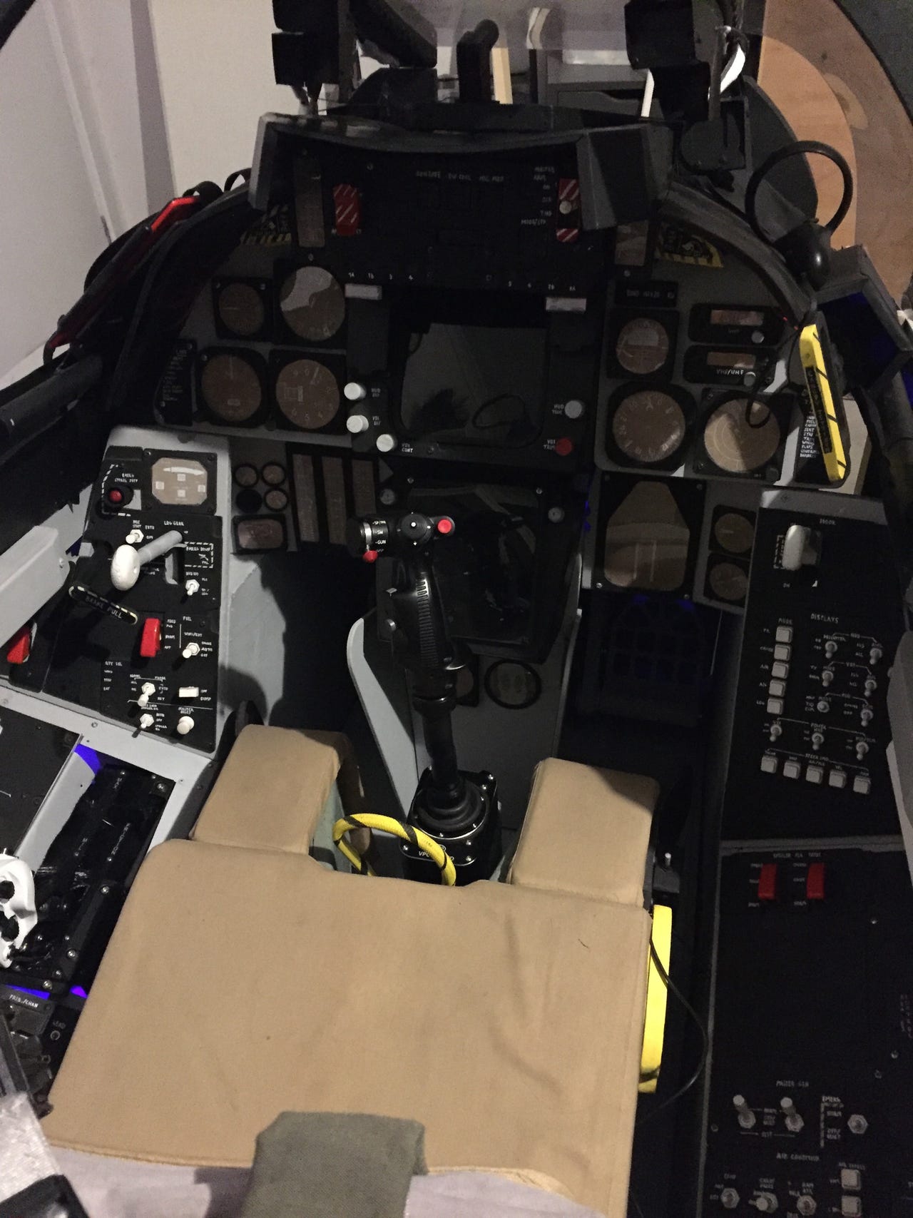 Gi bud! Top gun fan? F14A/B cockpit | FINN-torget