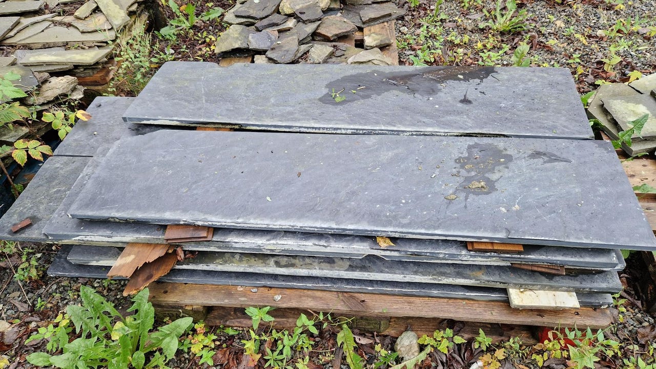 Mørk Skifer Heller (5m2) | FINN-torget