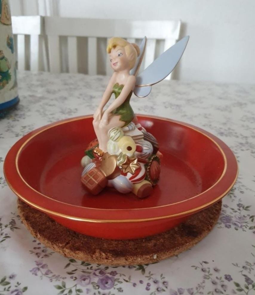 Ønsker å kjøpe Tingeling skål i Disneys jul serien | FINN torget