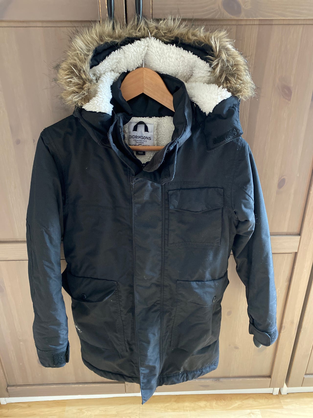 Disriksons jakke med pels | FINN torget