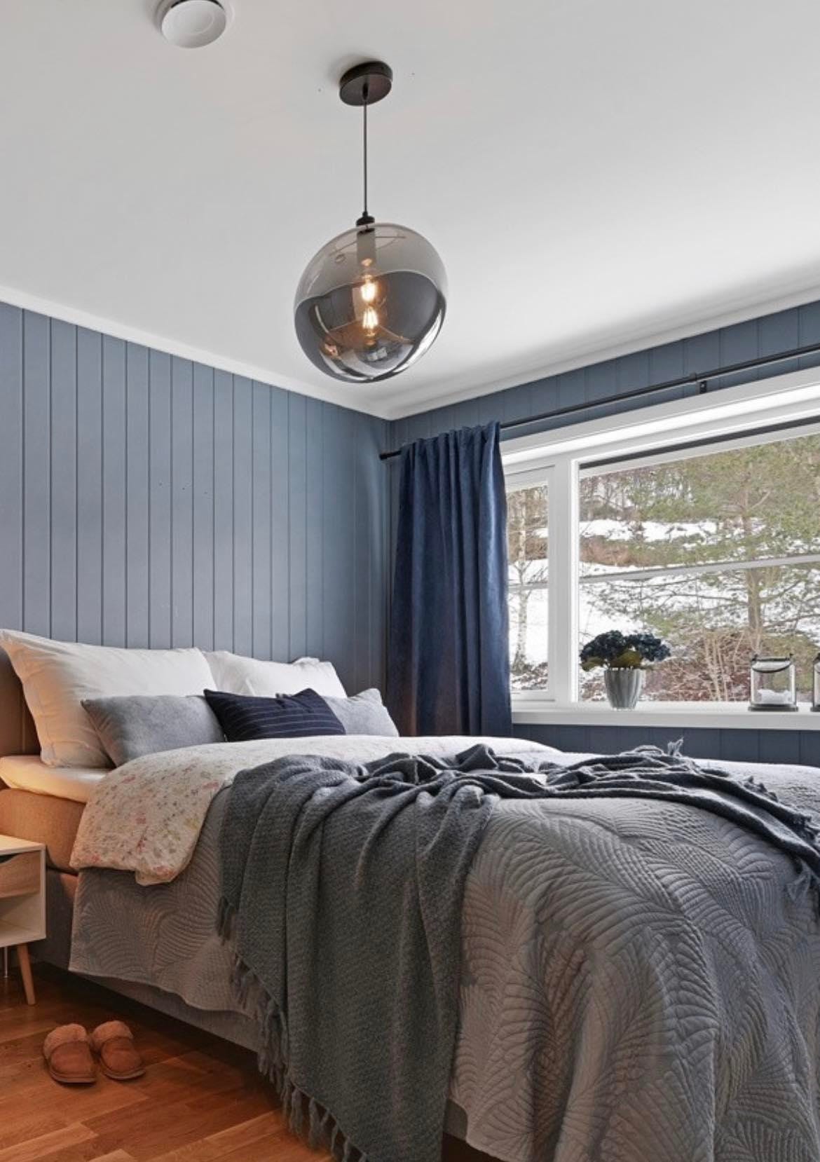 Rund taklampe, pendel | FINN-torget