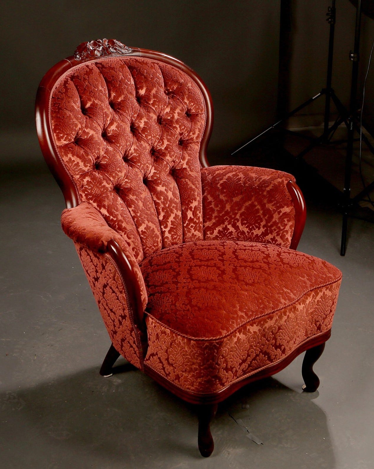 SOLGT Rokokko salong gruppe, 1 sofa og 2 stoler | FINN torget