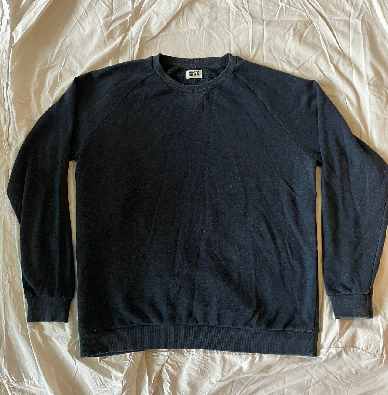 Genser fra MTWTFSS WEEKDAY | FINN-torget