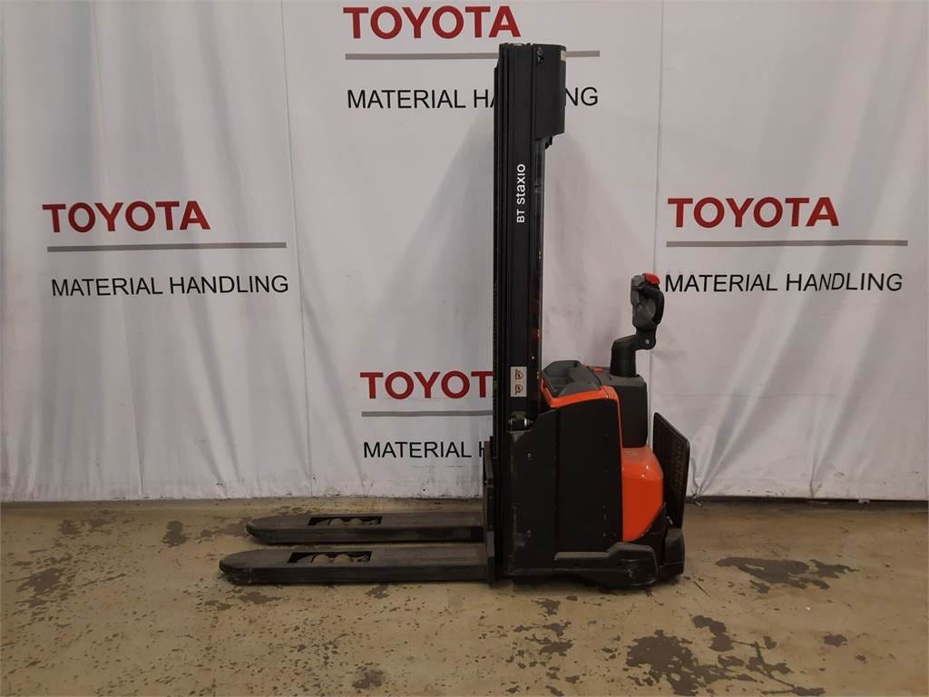 Toyota SWE140L | FINN.no