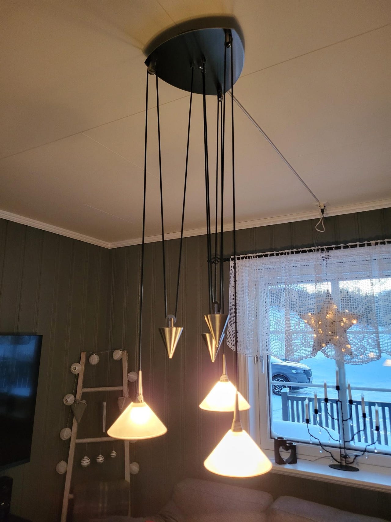 2 stk. taklamper selges for 1000 kr pr. Stk eller 1500 kr ved kjøp av ...
