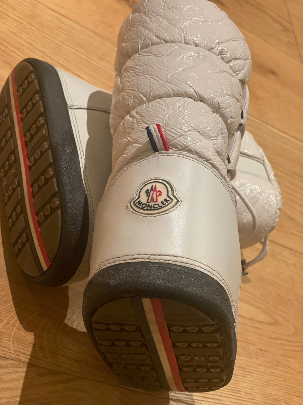 Moncler moon boots | FINN-torget