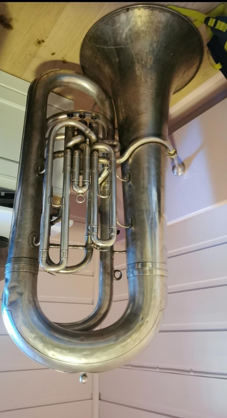 Besson Bb-tuba | FINN-torget