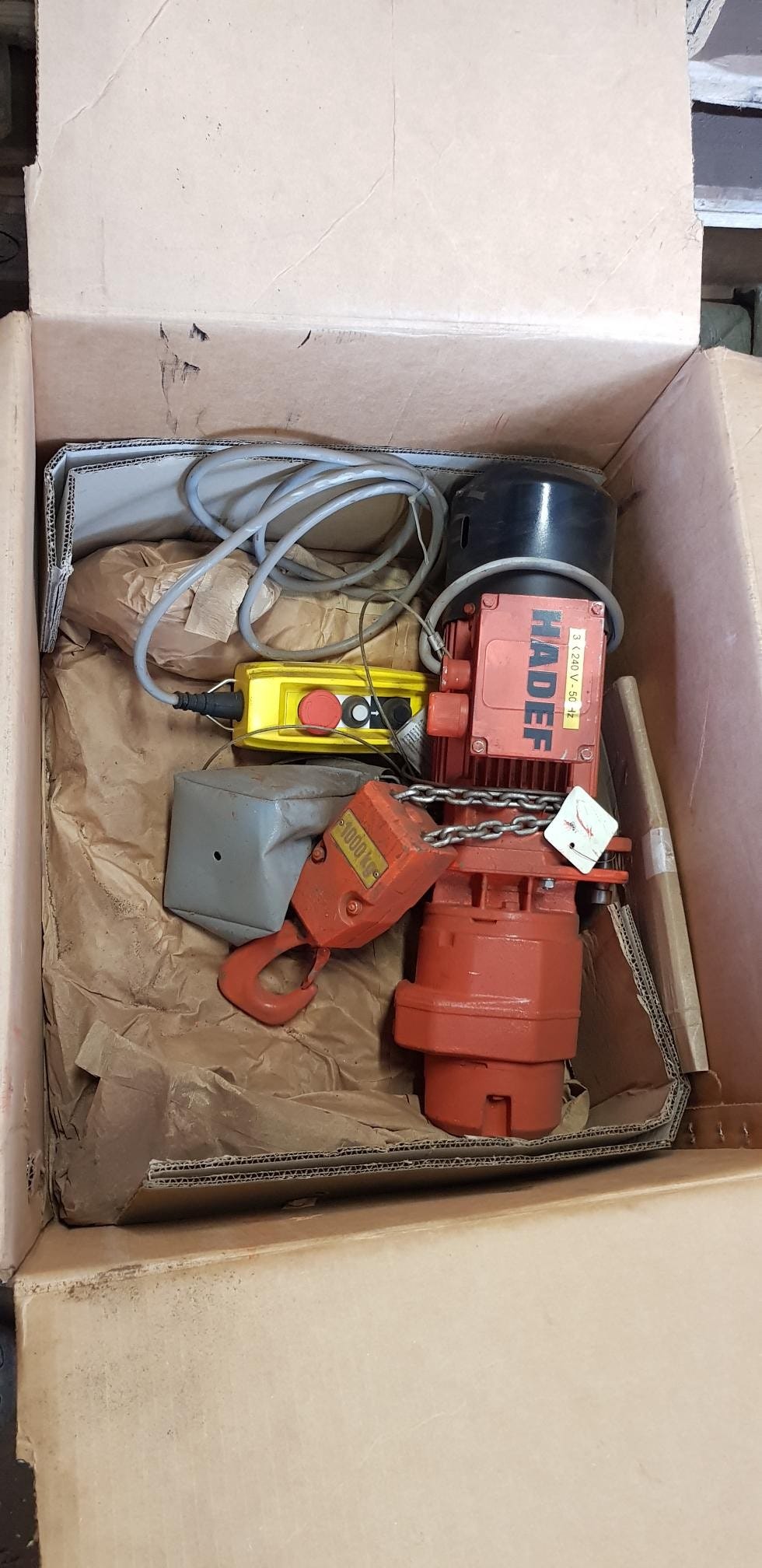 HADEF ny El-talje 1 ton AK 410DT80 | FINN torget