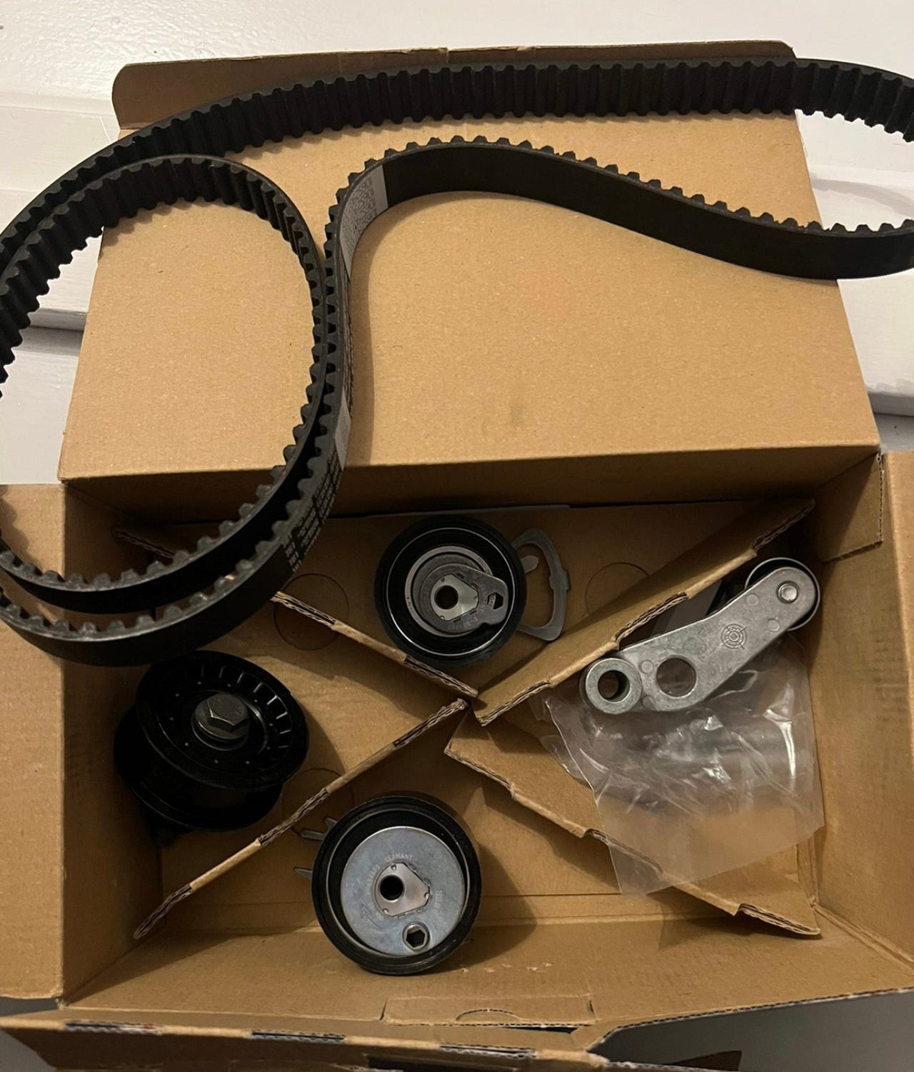 Skoda Registerreim sett Bosch 1 987 948 863 | FINN torget