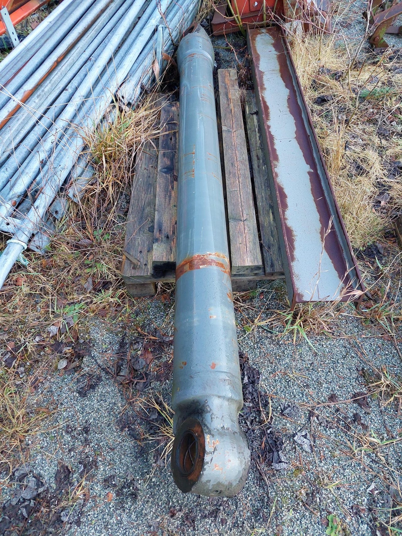 Sylinder til Volvo gravemaskin | FINN torget