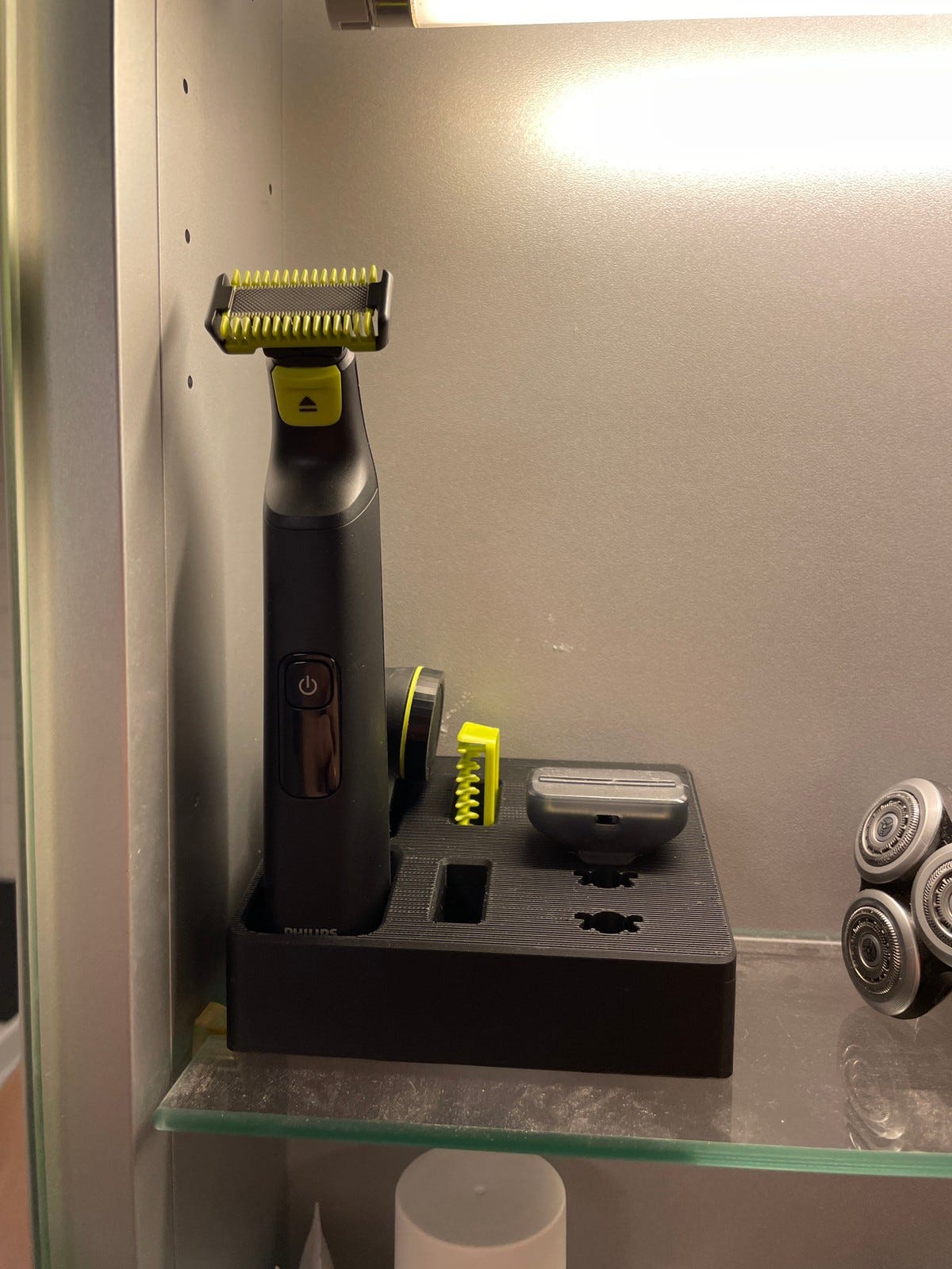 Phillips oneblade pro stand | FINN-torget