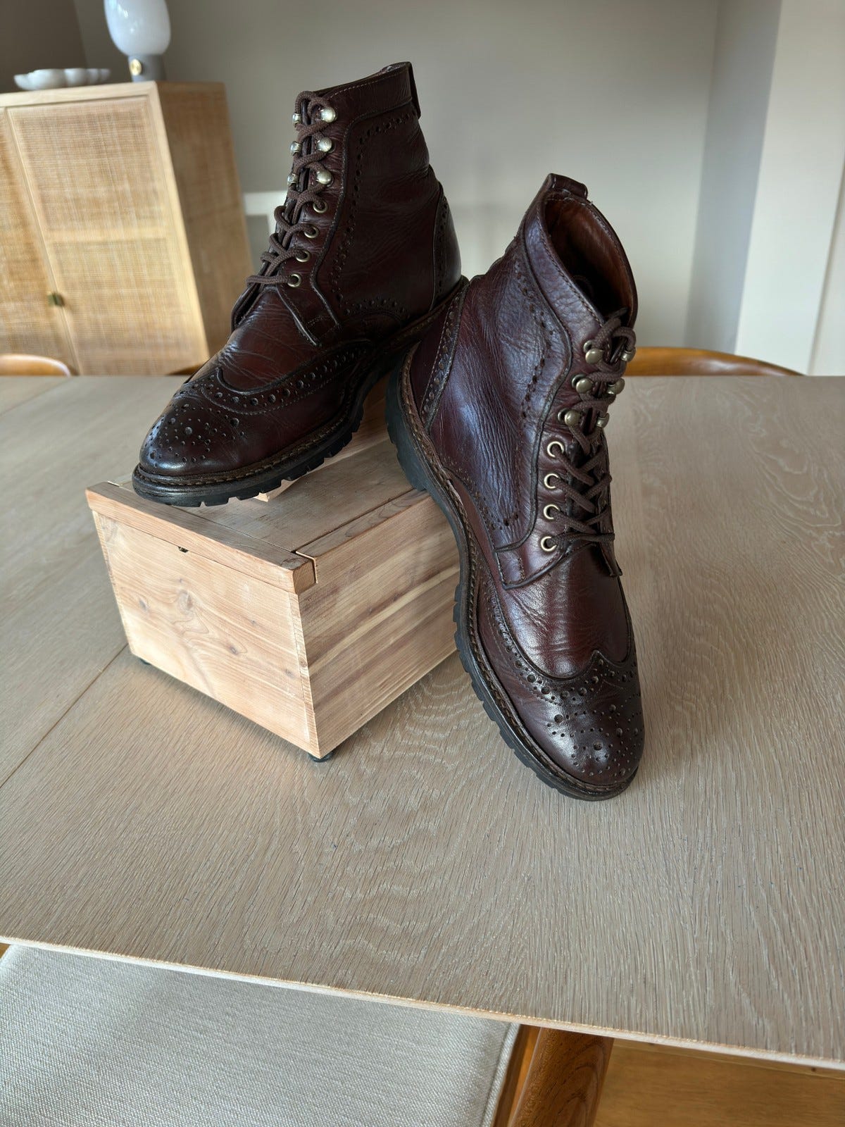 Allan Edmonds Dalton Wingtip Boots Str 42/43 | FINN torget