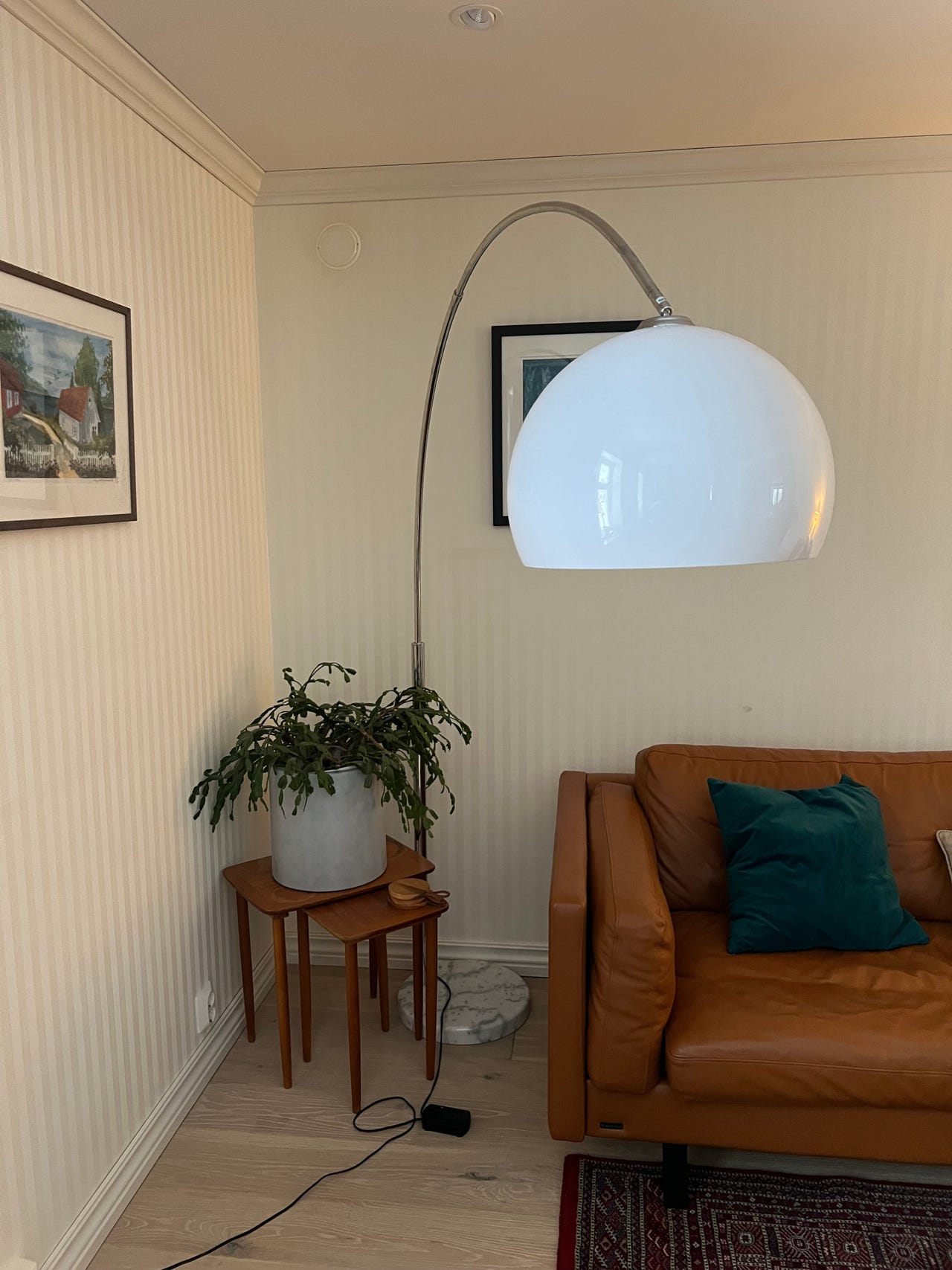 Buet lampe- Reservert | FINN-torget