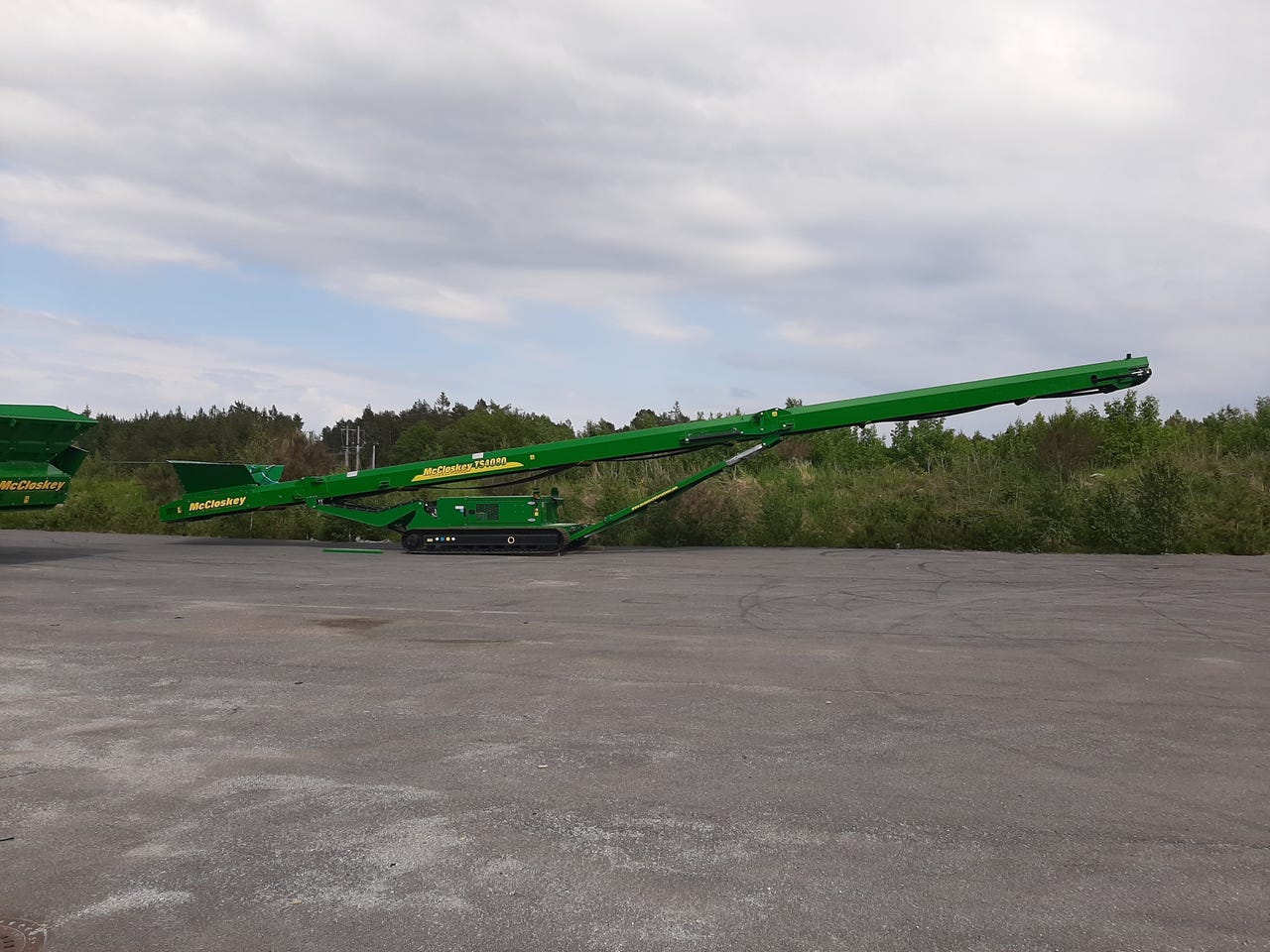 McCloskey TS4080 Stacker - 2024 - Knuse -og sikteutstyr | FINN.no