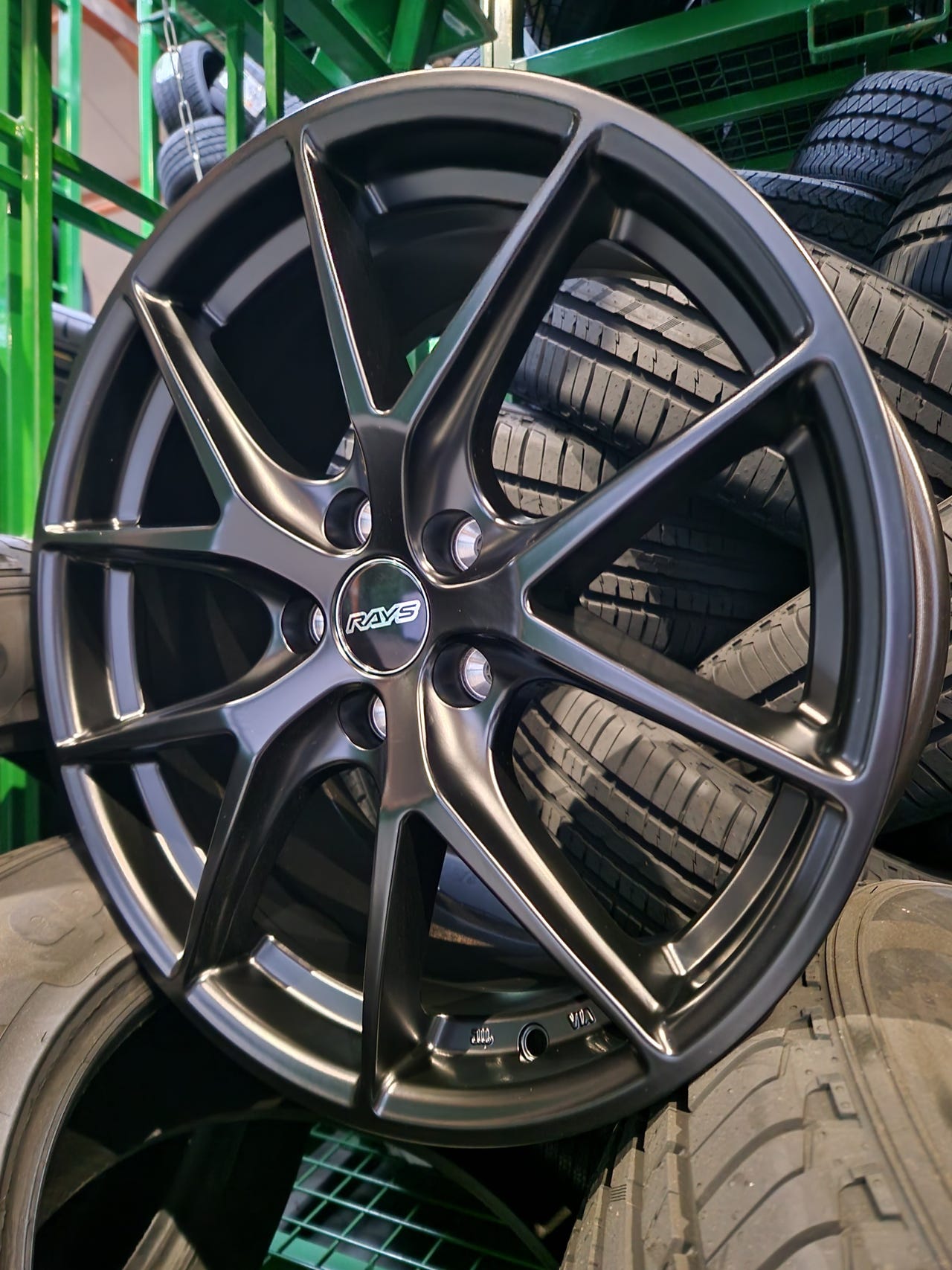 Ny Matt Sort felg på lager i 5x112 og 5x120 | FINN-torget