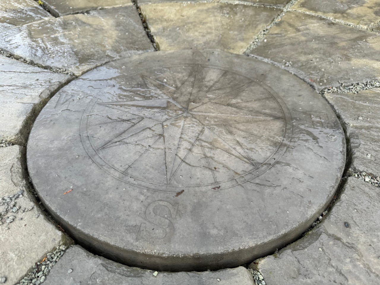 Kompassrose i betong 60cm | FINN-torget