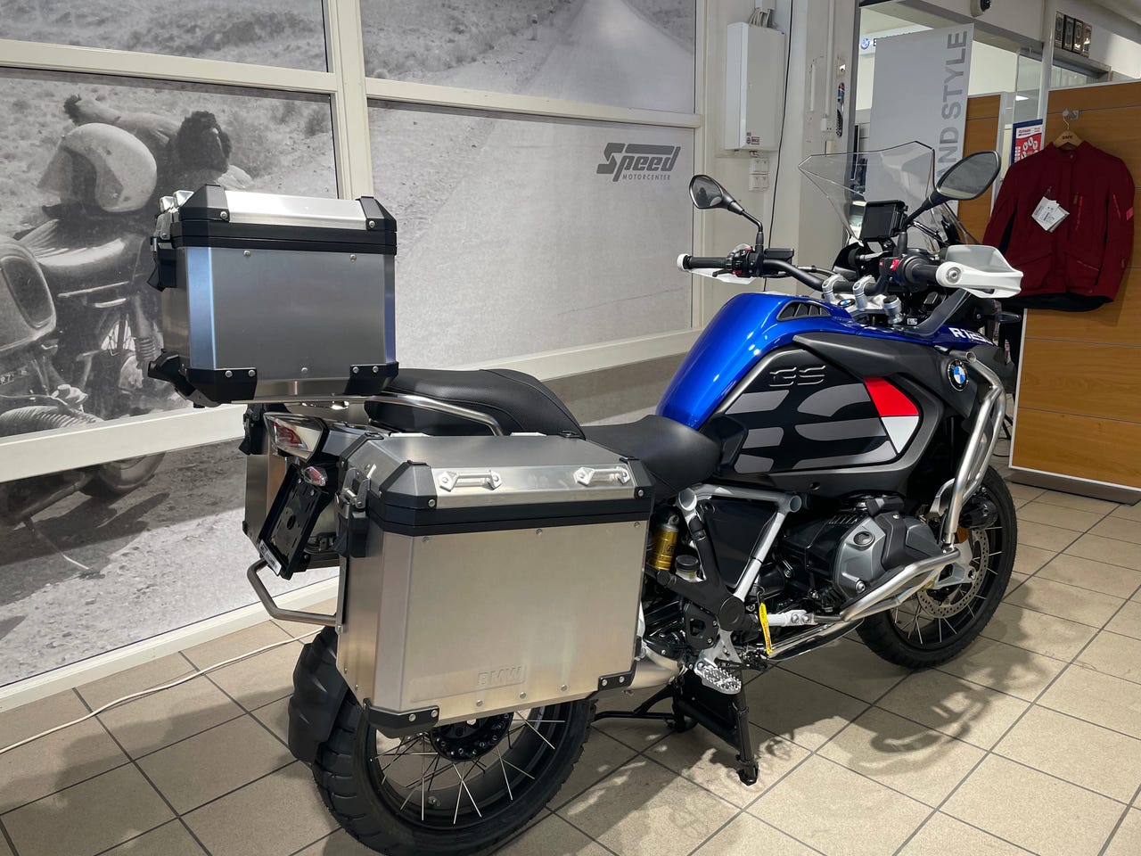 Til salgs: BMW R1250GSA Senket Kampanje - 2024 | FINN.no