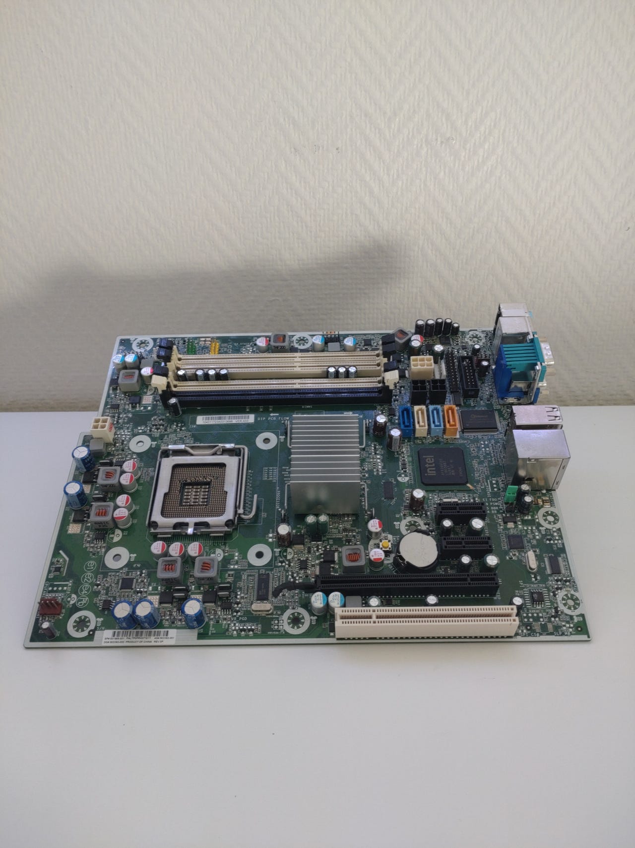 ØDELAGT! HP 8000 elite sff. Lga 775. | FINN-torget