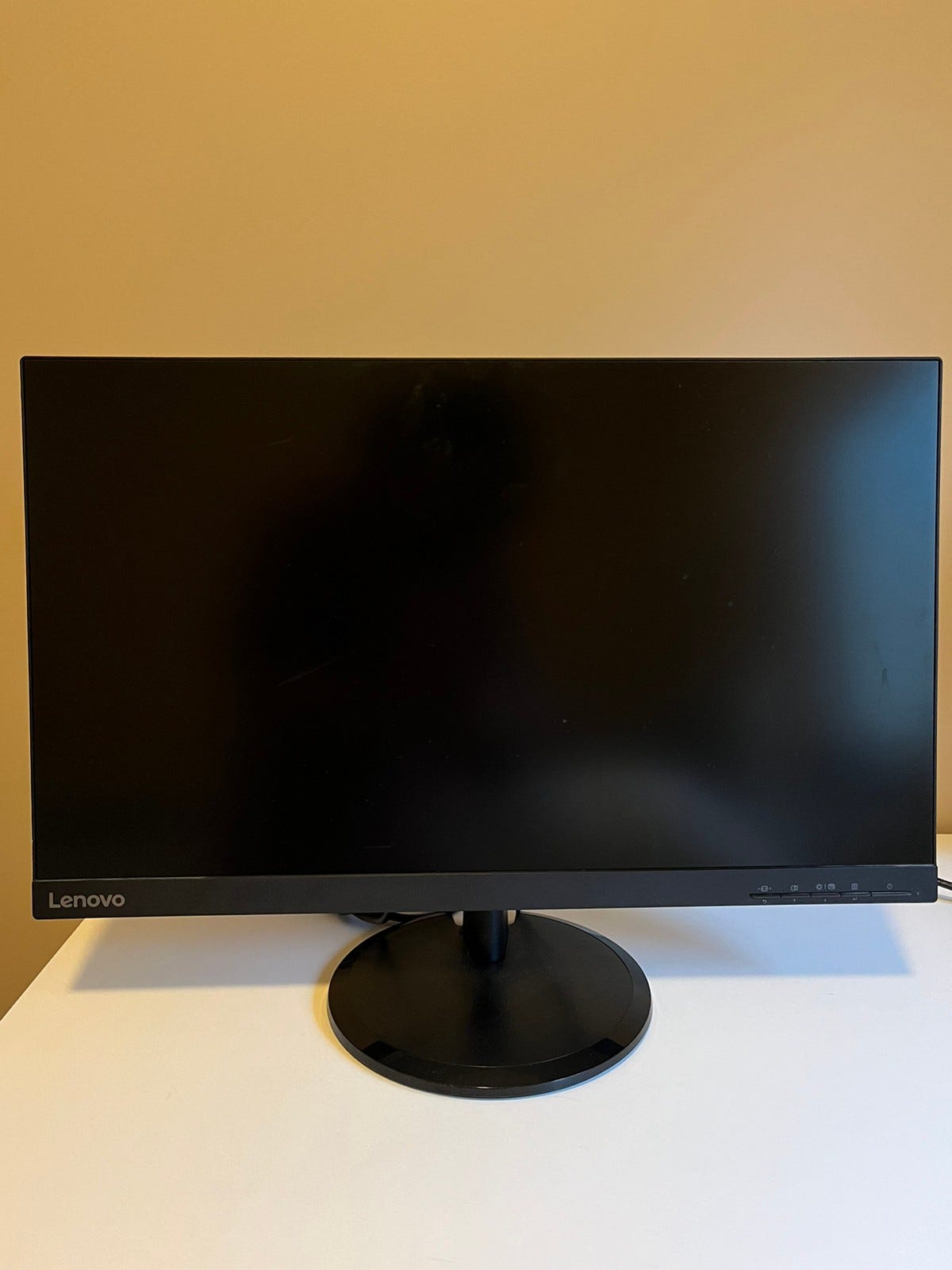 Lenovo D24-20 23,8" Full HD-skjerm | FINN torget