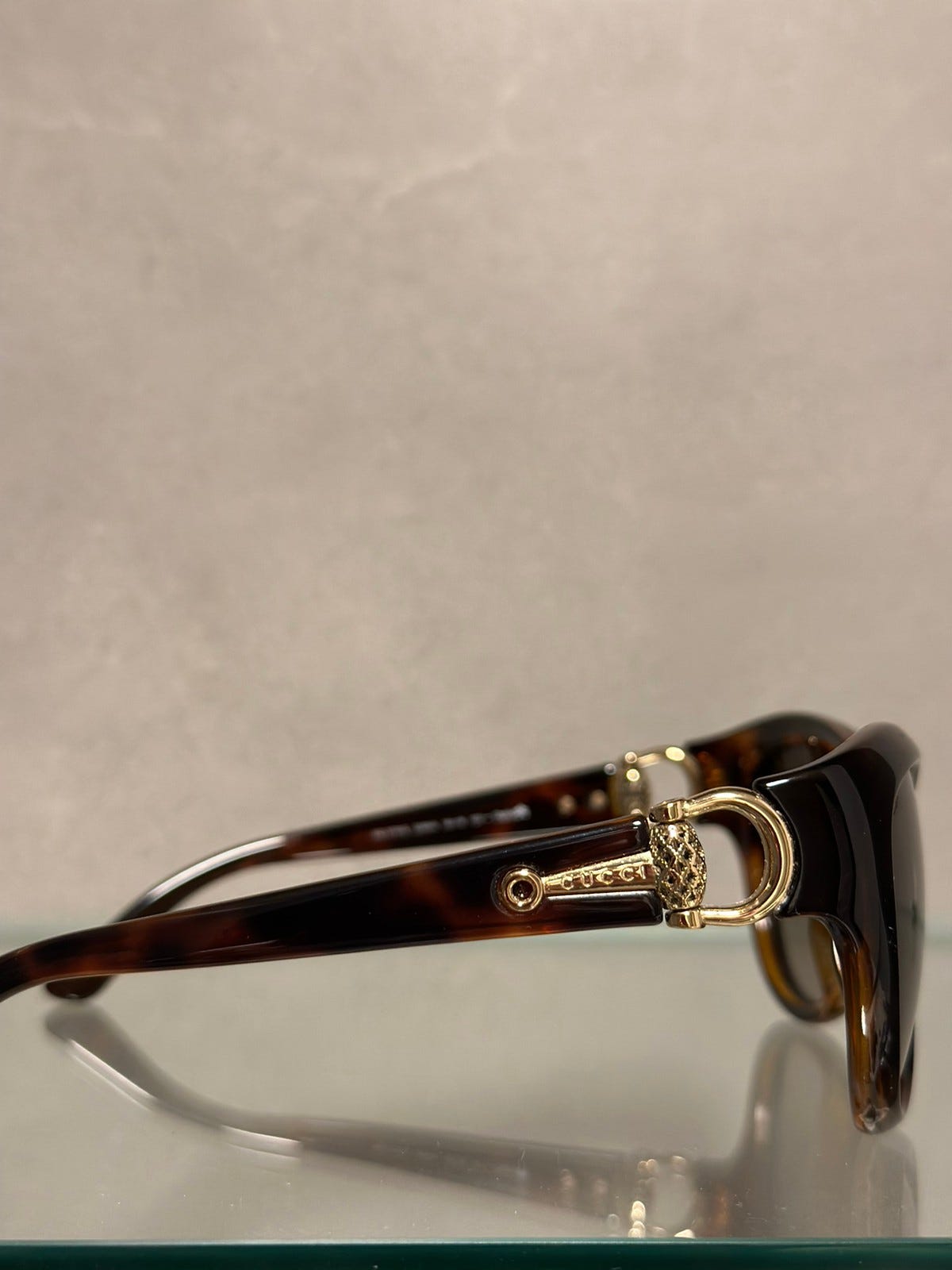 Gucci vintage solbriller | FINN torget