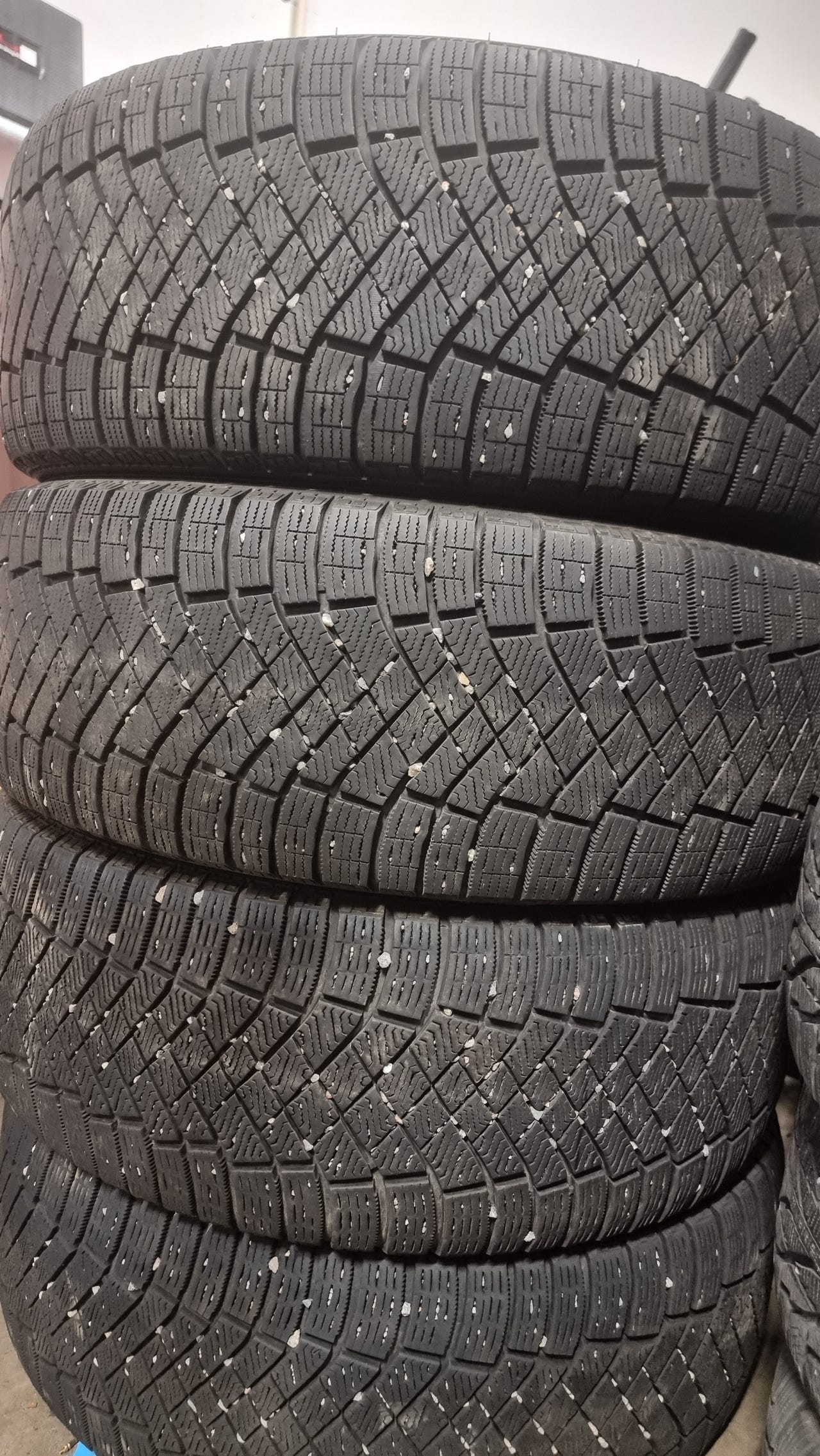 4x winter tires 255/55R19 | FINN torget