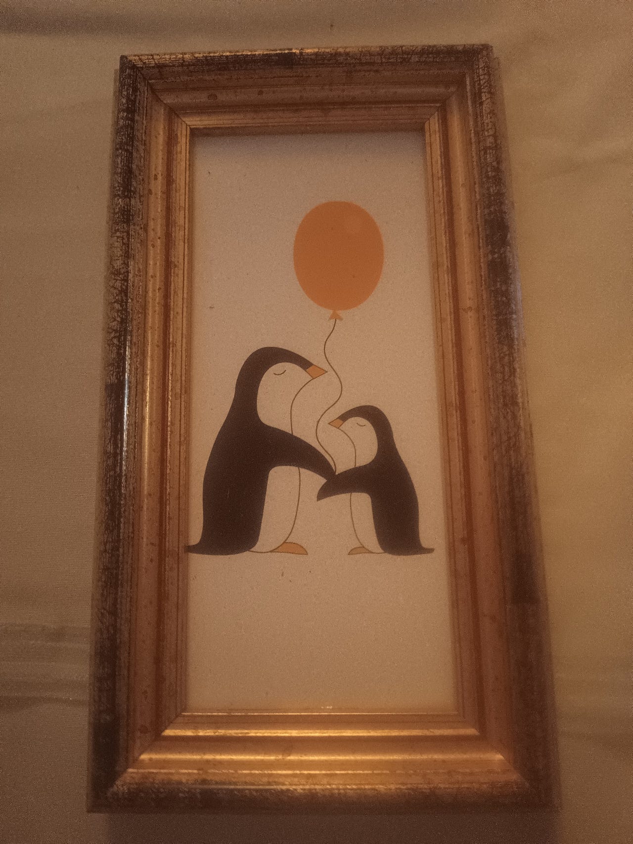 Liten "gull forgyllet" ramme i tre uten glass | FINN torget