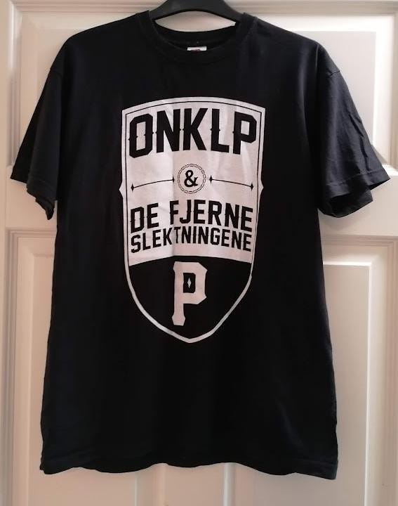 OnklP Graphic Tee | FINN-torget