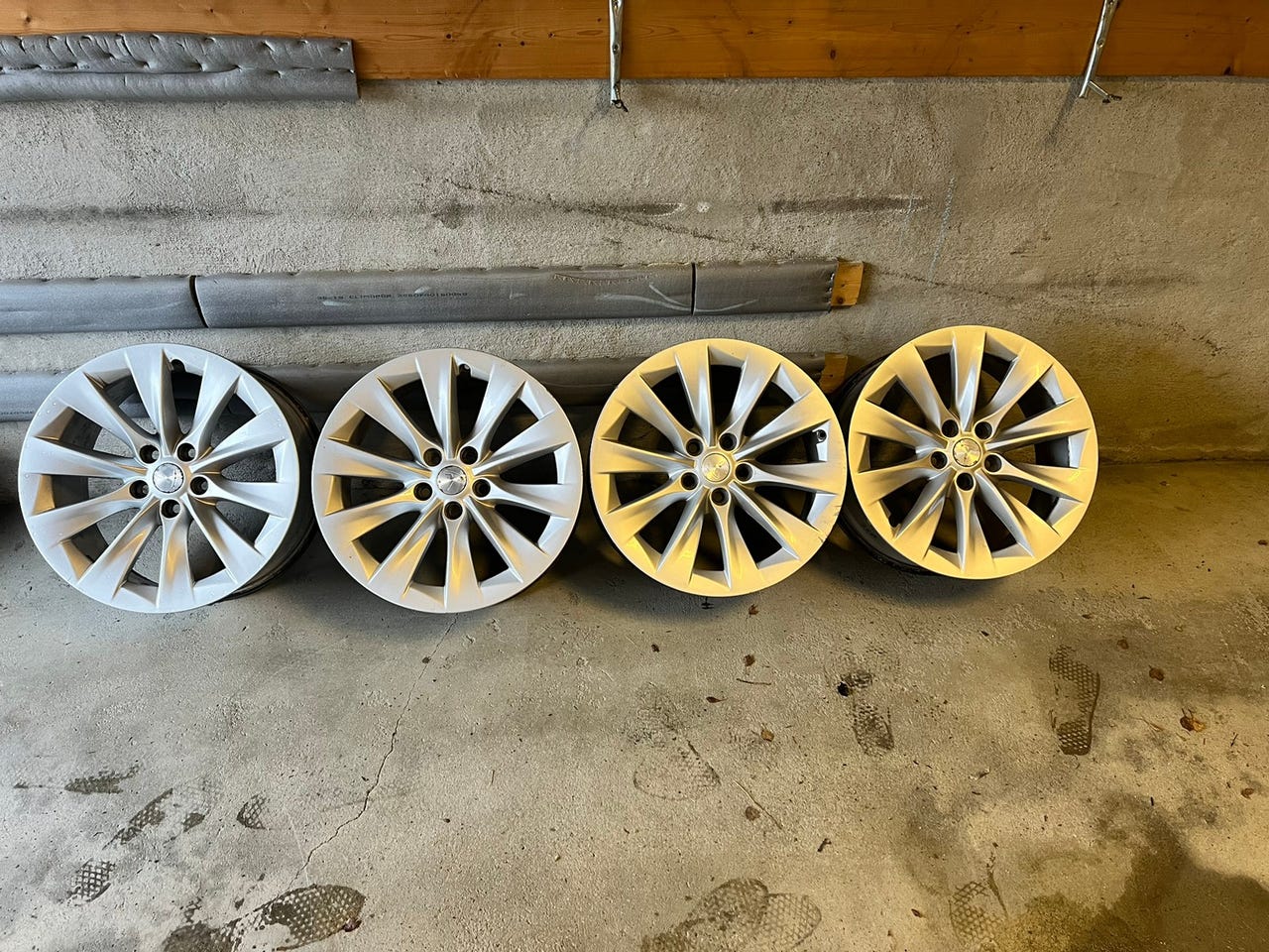 Tesla 19’ slipstream felger Et40, 5x120, 8’x19’ | FINN torget