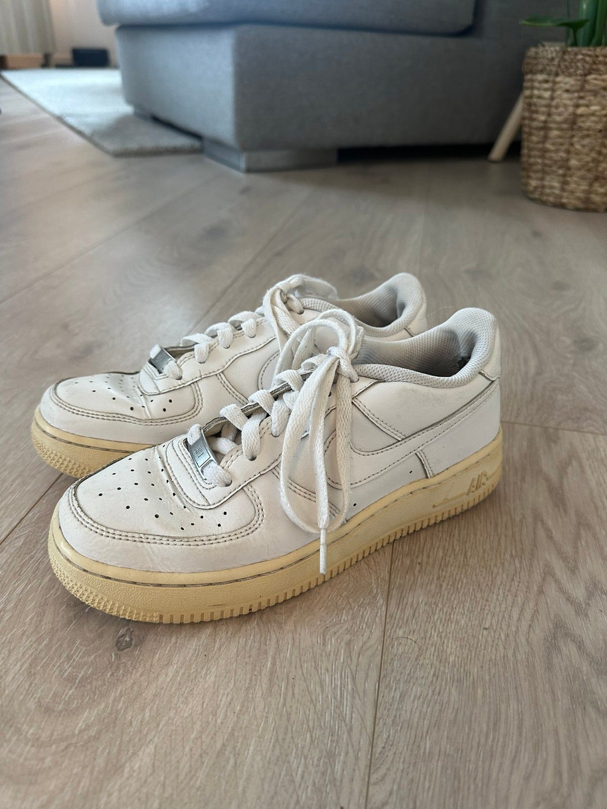 NIKE AF1 - Str.38 (Rep.objekt?) | FINN-torget