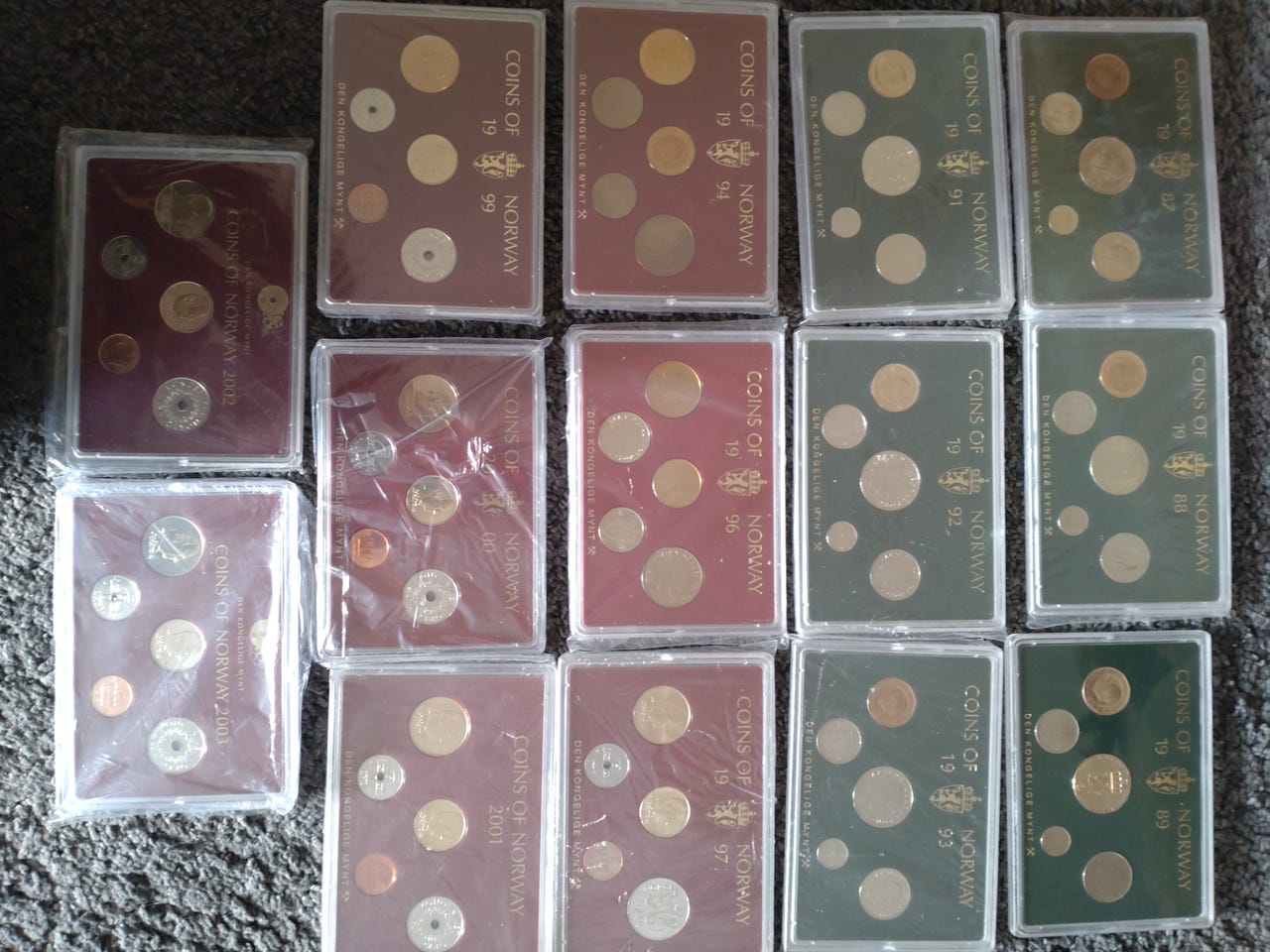 Uåpnede Coins of Norway/Den kongelige mynt diverse år selges | FINN-torget