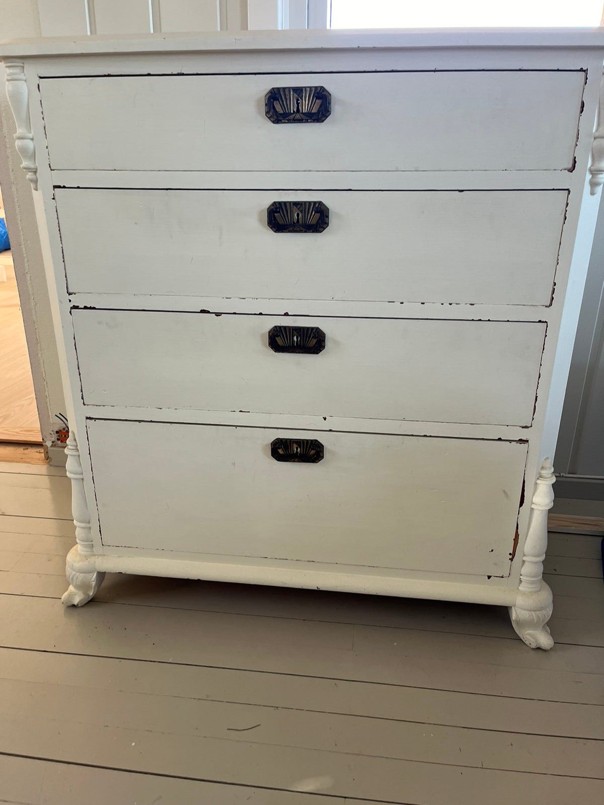 Gammel heltre kommode | FINN-torget