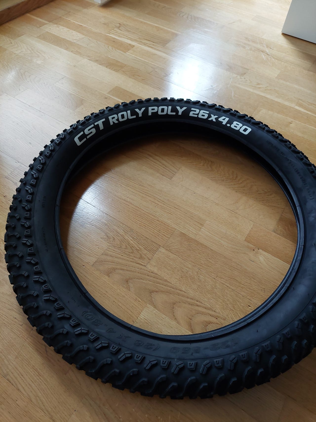 CST Roly Poly 26x4.80 fat tire dekk til fatsykkel | FINN-torget