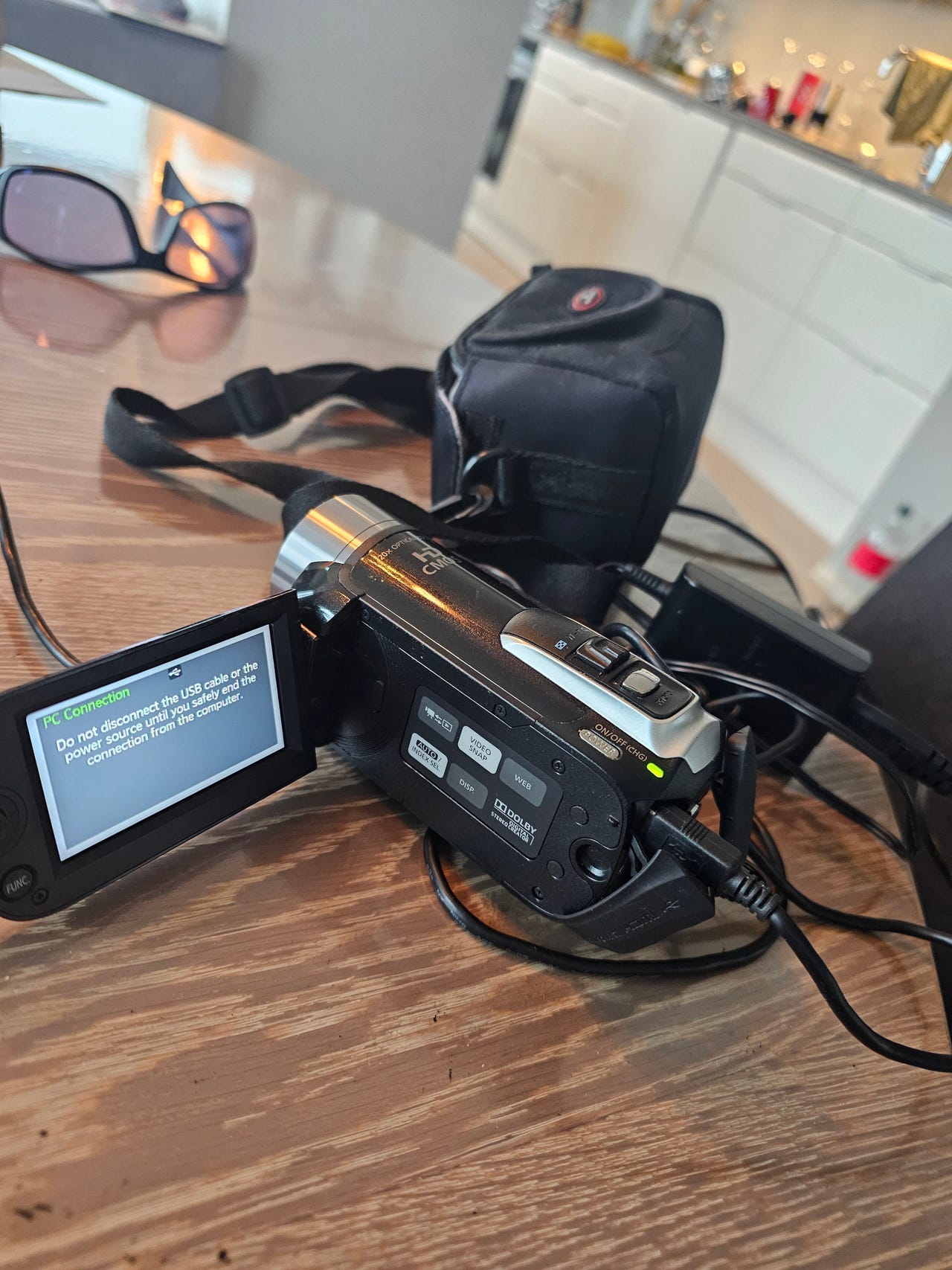 Canon HD video kamera gis bort mot henting | FINN-torget